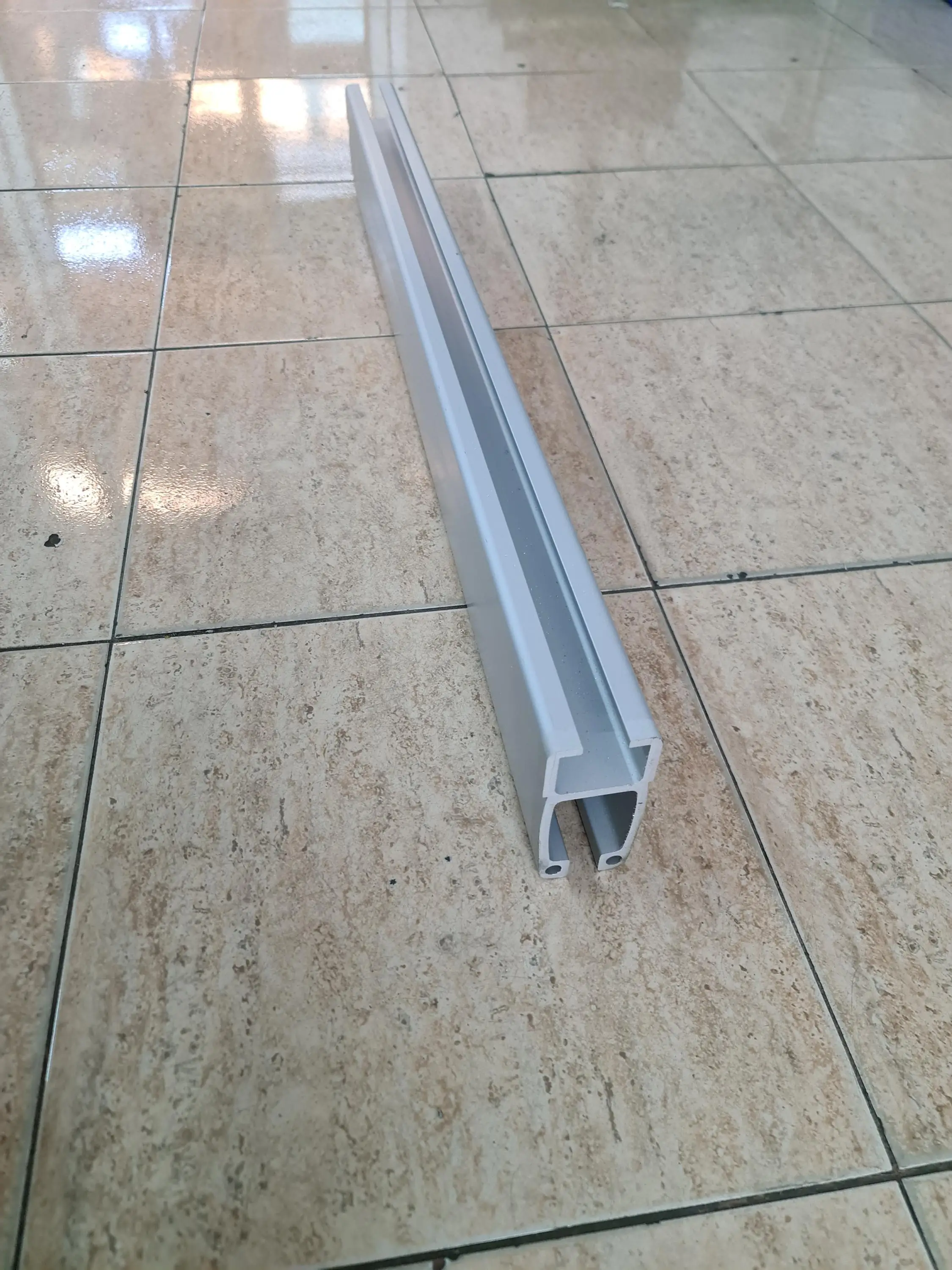Aluminium Track Uta-i = 1000 Mm. Aluminium Rail Aluminium Track Way ...