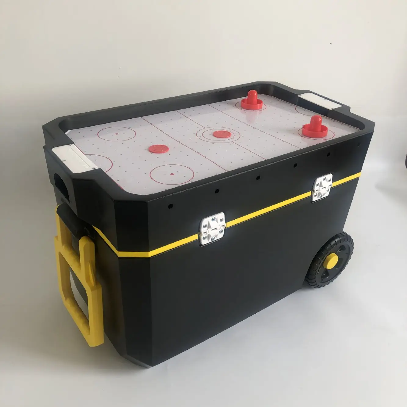 HS Plastic Cooler Allibaba 60L Wheeled Cooler Box with Game Table for ...