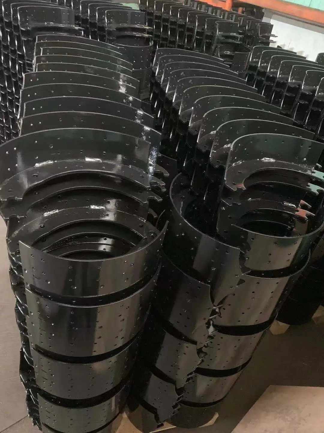 Trailer Brake Shoes Replacement 4551q 15205191 - Buy China Factory ...