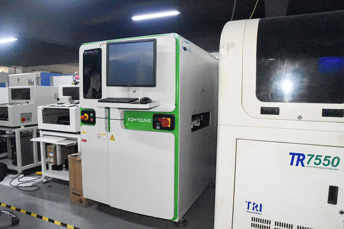 KOH YOUNG Zenith LITE 3D AOI - Precision PCB Inspection