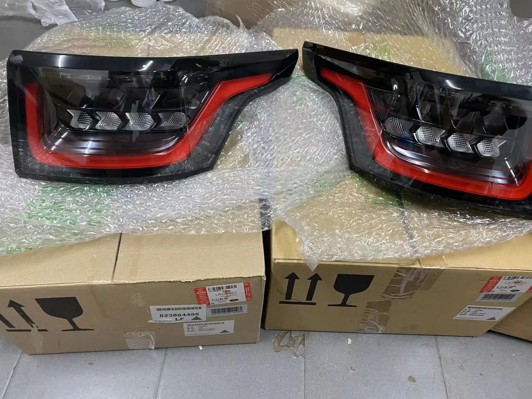 Land Rover For 2018-22 Range Rover L405 Dark Taillight Pair Euro Spec ...