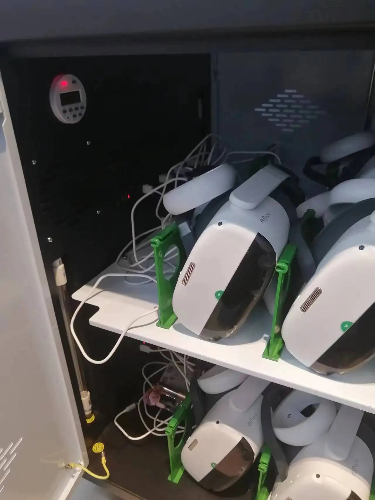 Vr Headset Charging Cart Mobile Tablet Pc Charging Station Type-c Usb-c ...