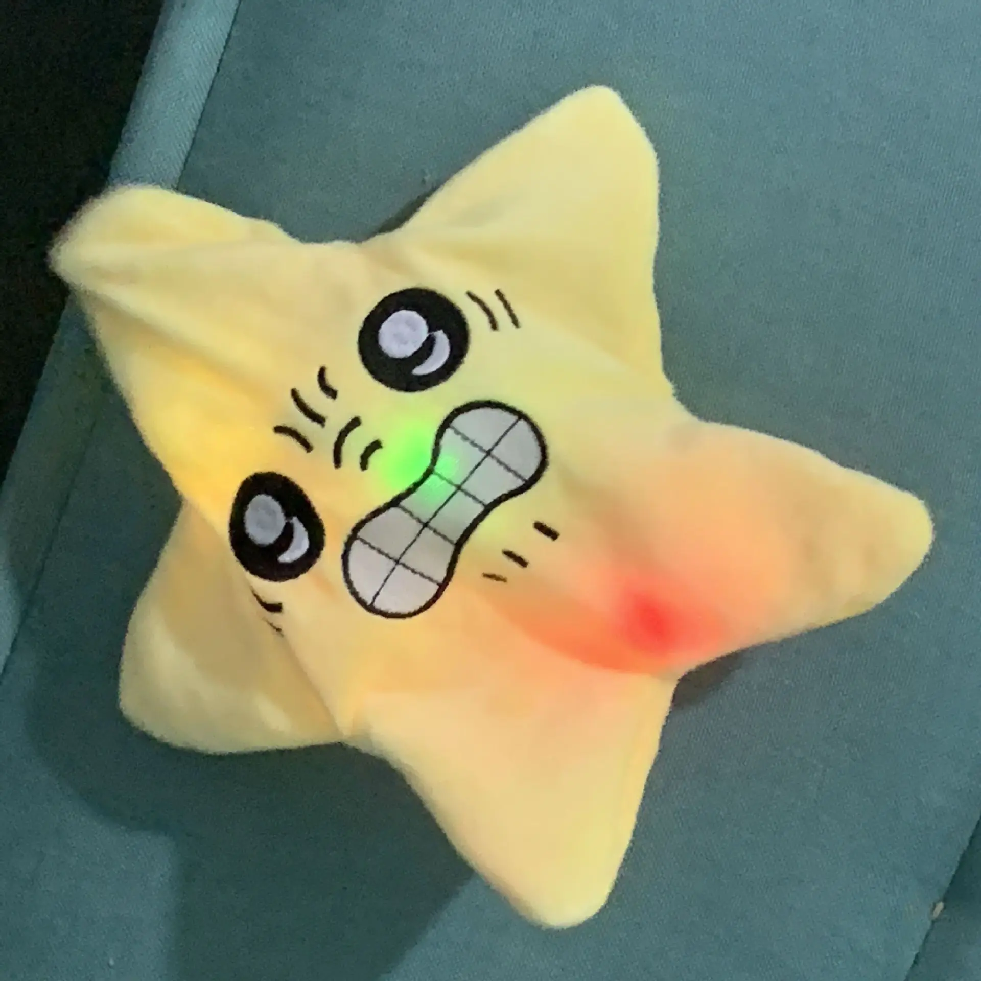 Customized Cute Cartoon Yellow Star Chiikawa Plush Toy