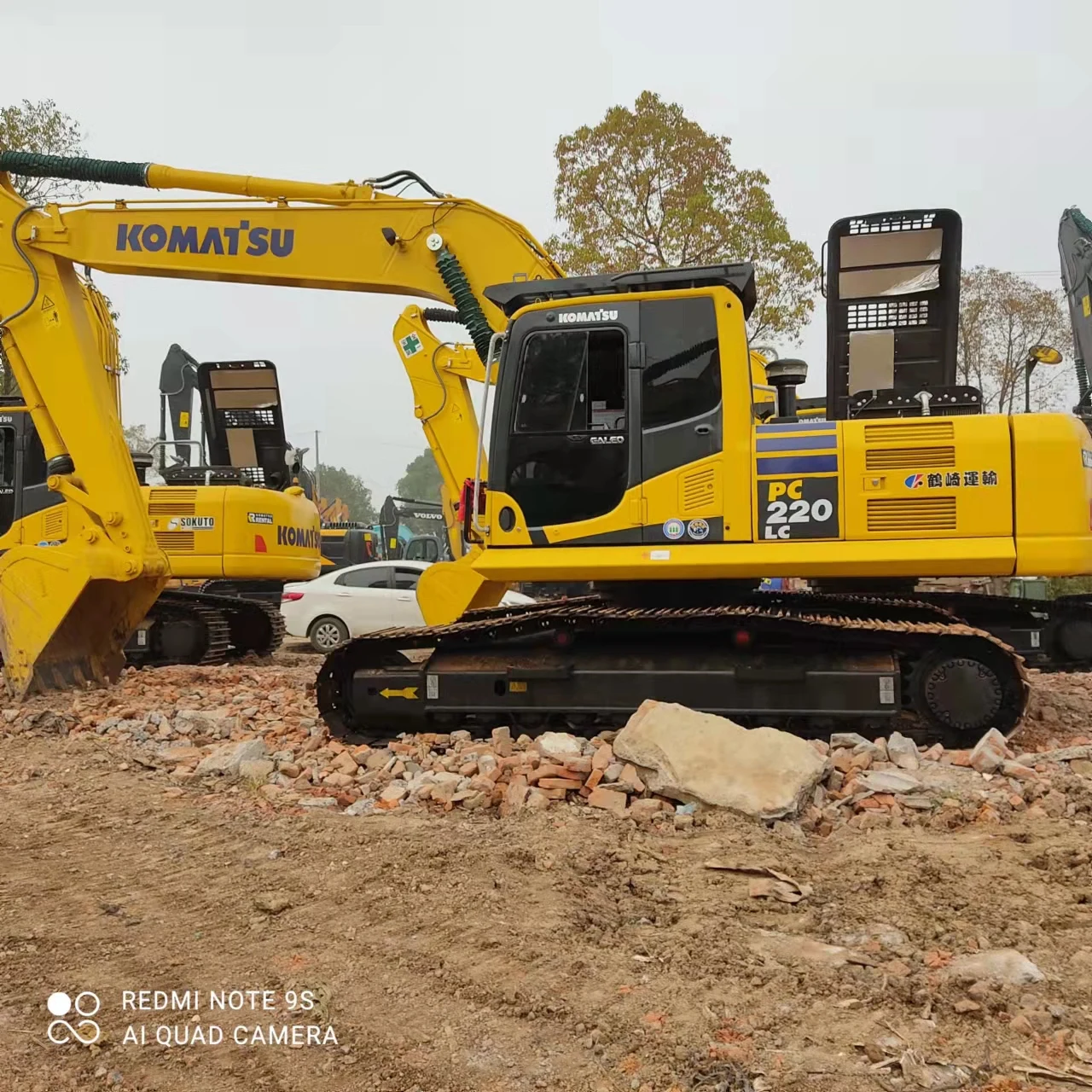 Used Earth Moving Crawler Excavators Komatsu Pc220/ 20 Ton Used Japan ...