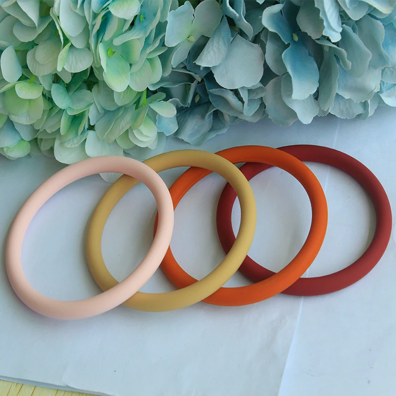 Factory Direct Round Shape Women Silicone Bangle Key Ring| Alibaba.com