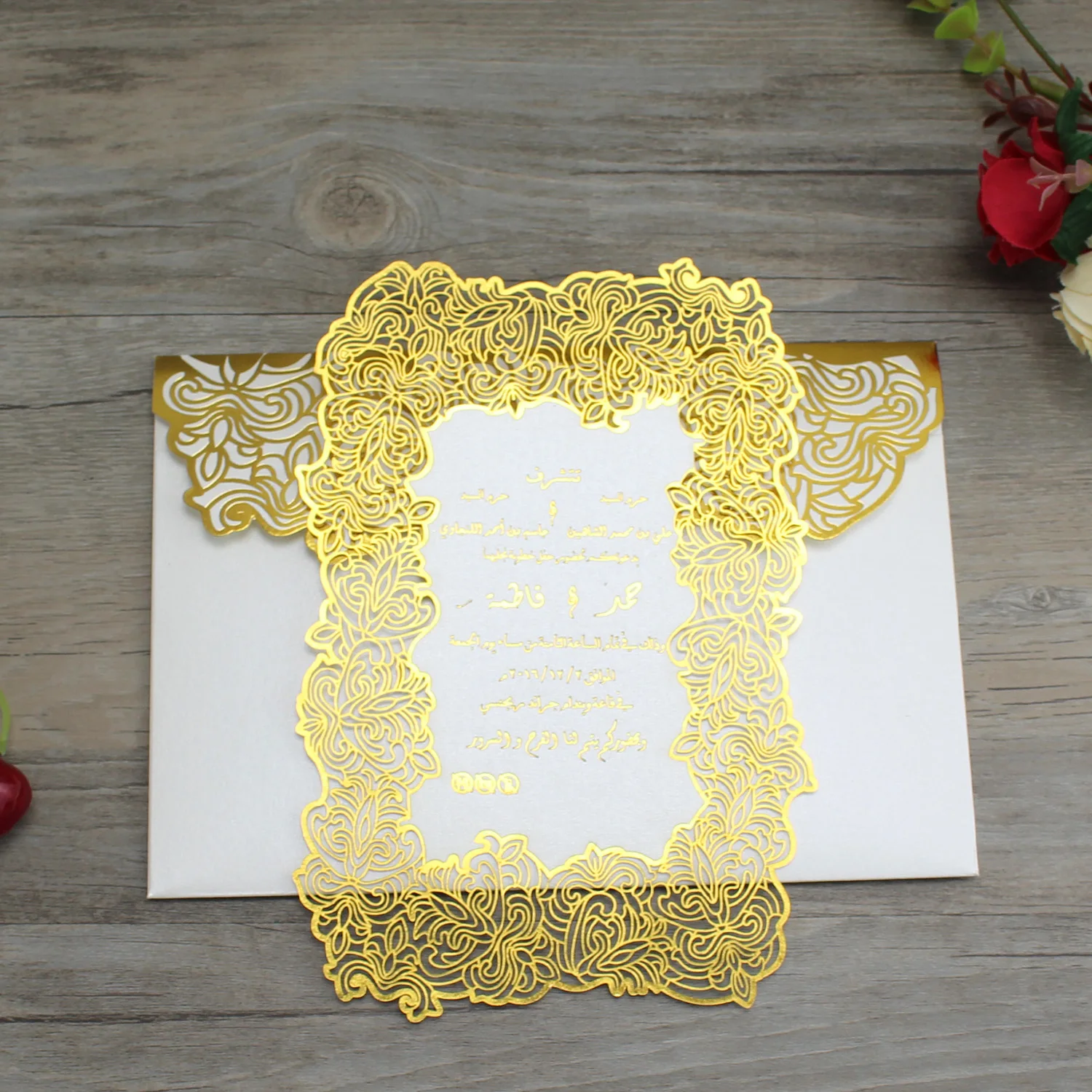 Arabic Style Gold Stamp Laser Cut Gold Border Wedding Invitations