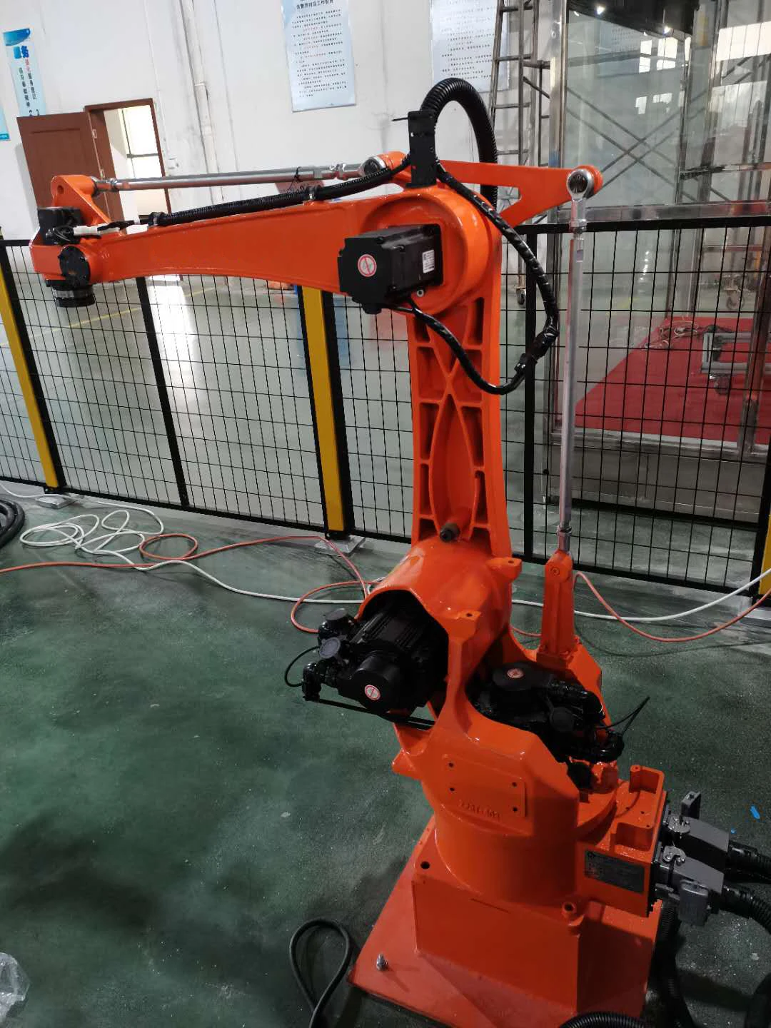 Newker Simple 6 Eje Del Brazo Robótico Para Estampado De Soldadura 4 ...