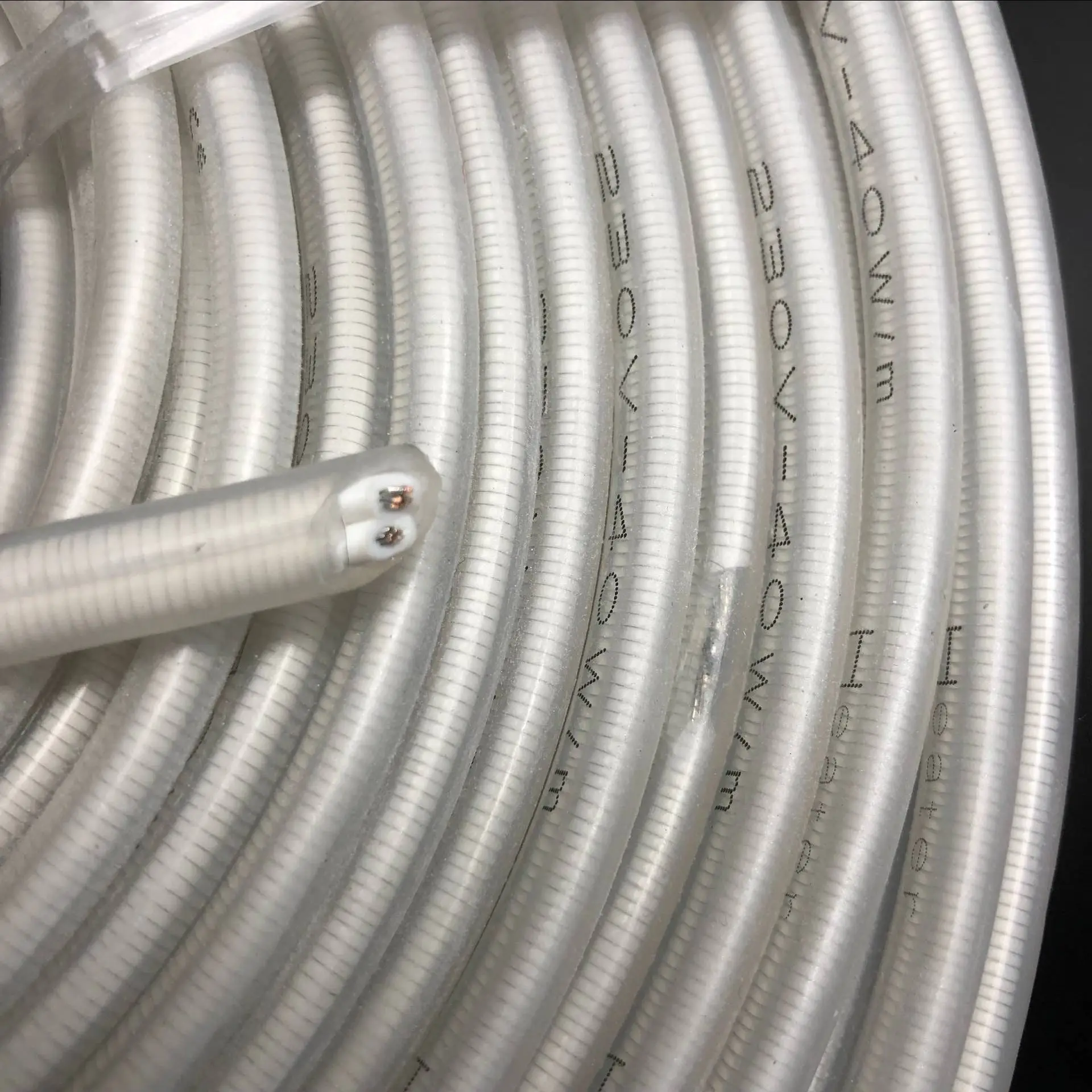 220V 40W/M Flexible Silicone Rubber Coated Heating Cable for Pipe ...