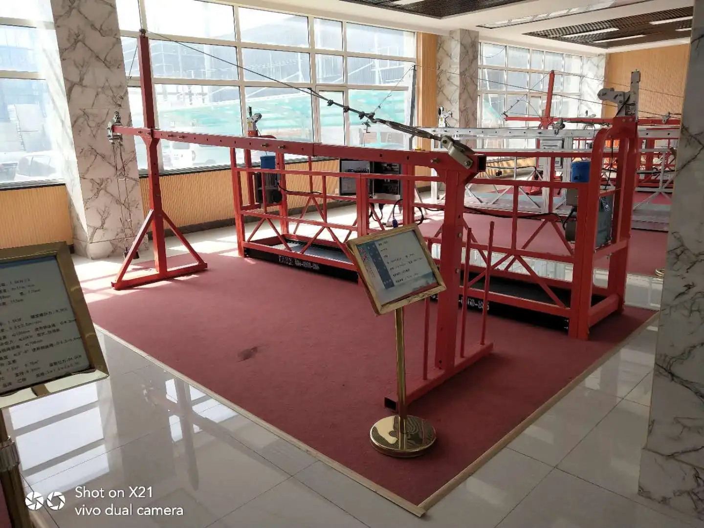 Lsg20 Safety Lock Zlp Series Suspended Platform - Buy Motorized ...