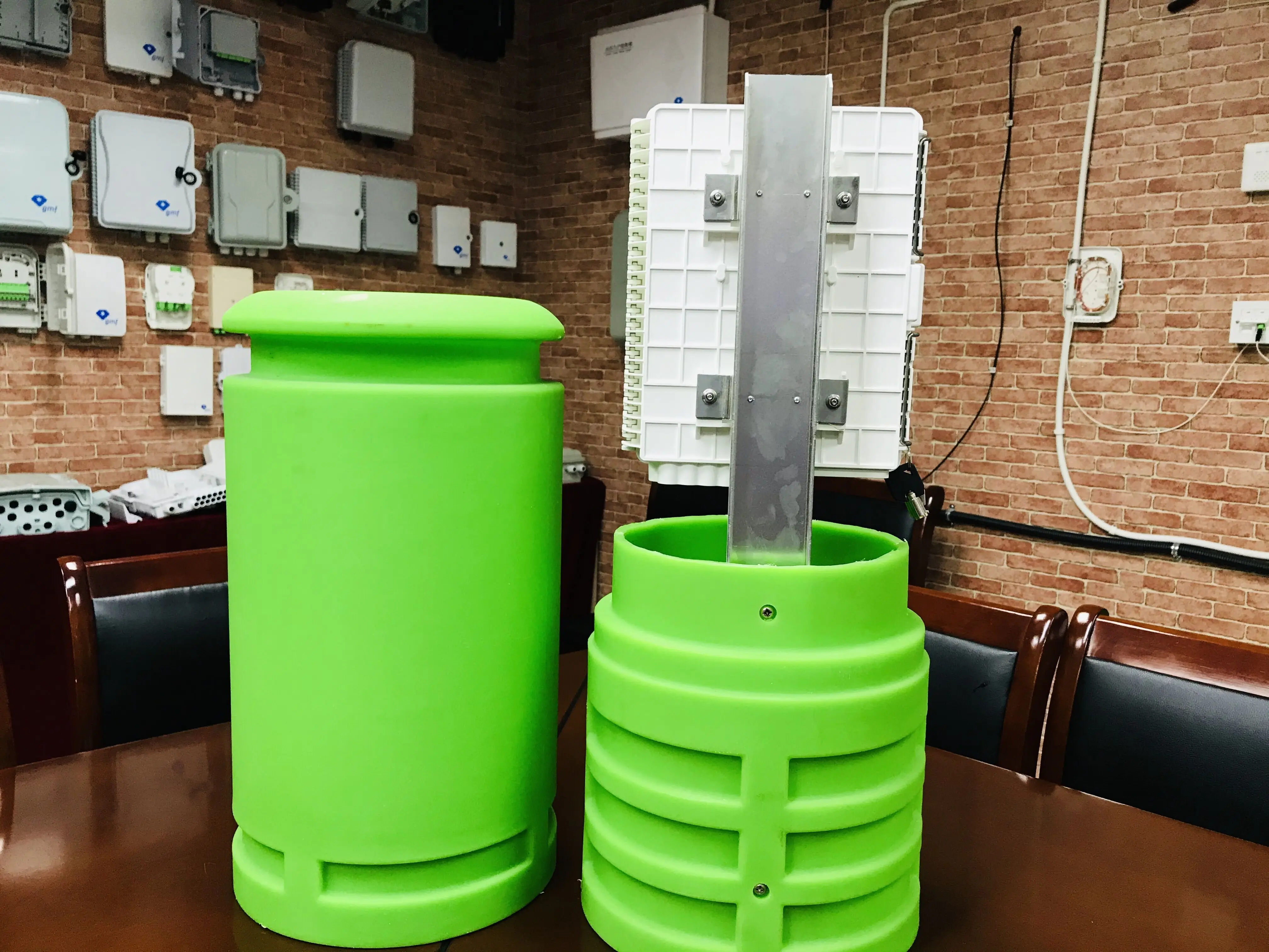 8f/16f Ftth Lawn Fit Waterproof Fdp Fiber Optic Pedestal Box,Outdoor ...