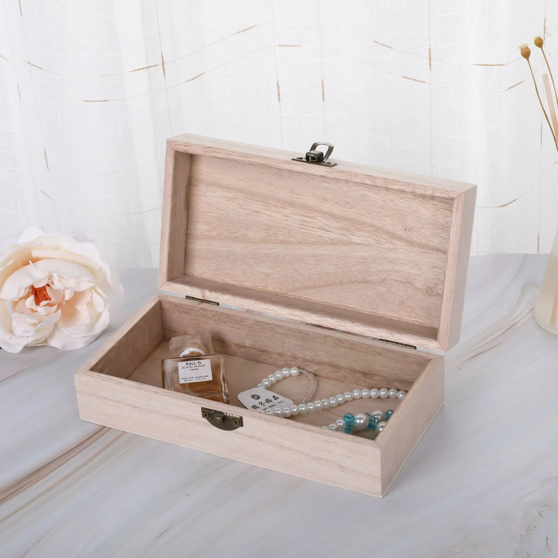 Handmade Custom Folding Wooden Box for Vintage Gifts