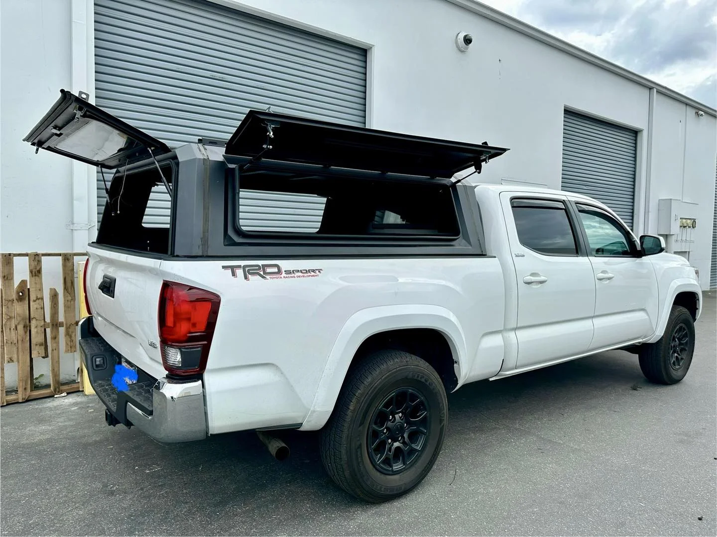 Customizable Black 4WD Aluminum Alloy Canopy Topper for Ford Raptor ...
