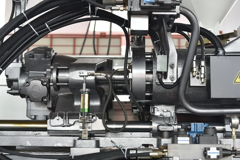 Plastic Tee Pprc Hdpe Pvc Elbow Ppr Pvc Pipe Fittings Making Machine ...