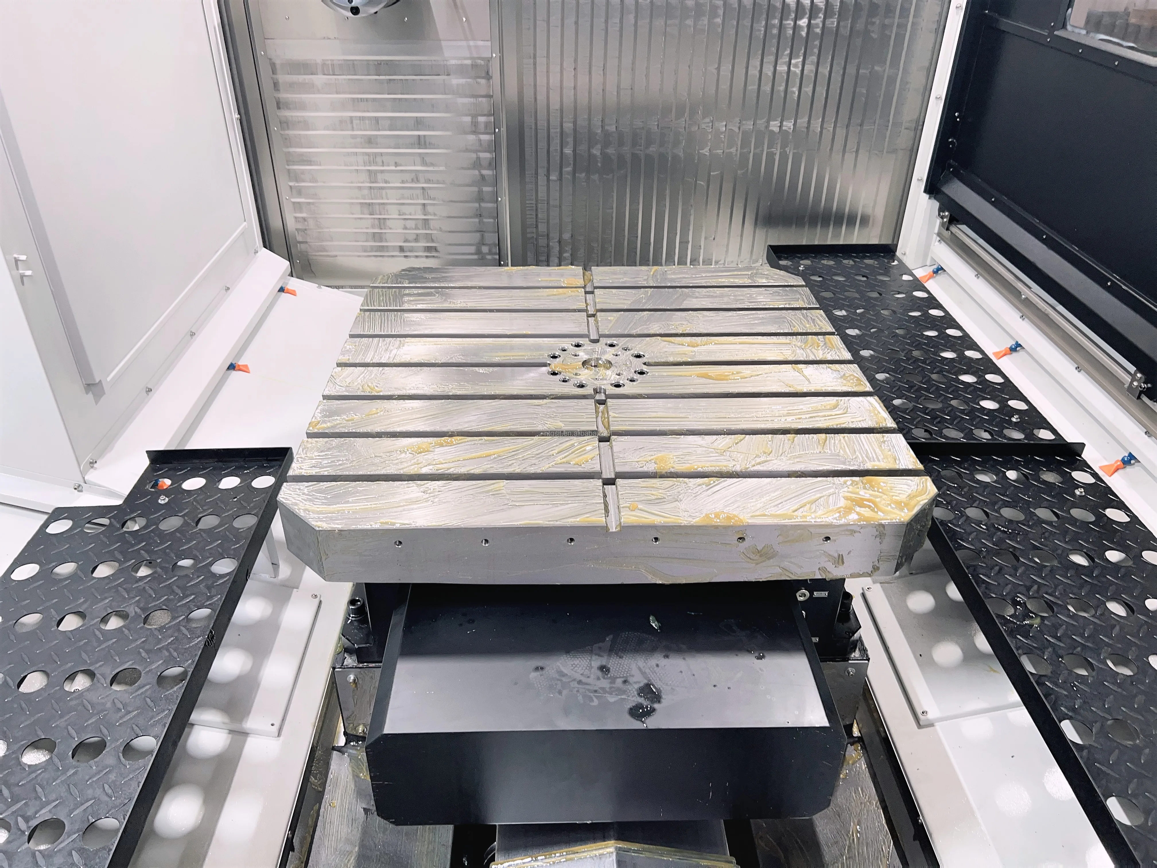 Dhm100 High Precision 4 Axis Horizontal Cnc Milling Machines Center ...