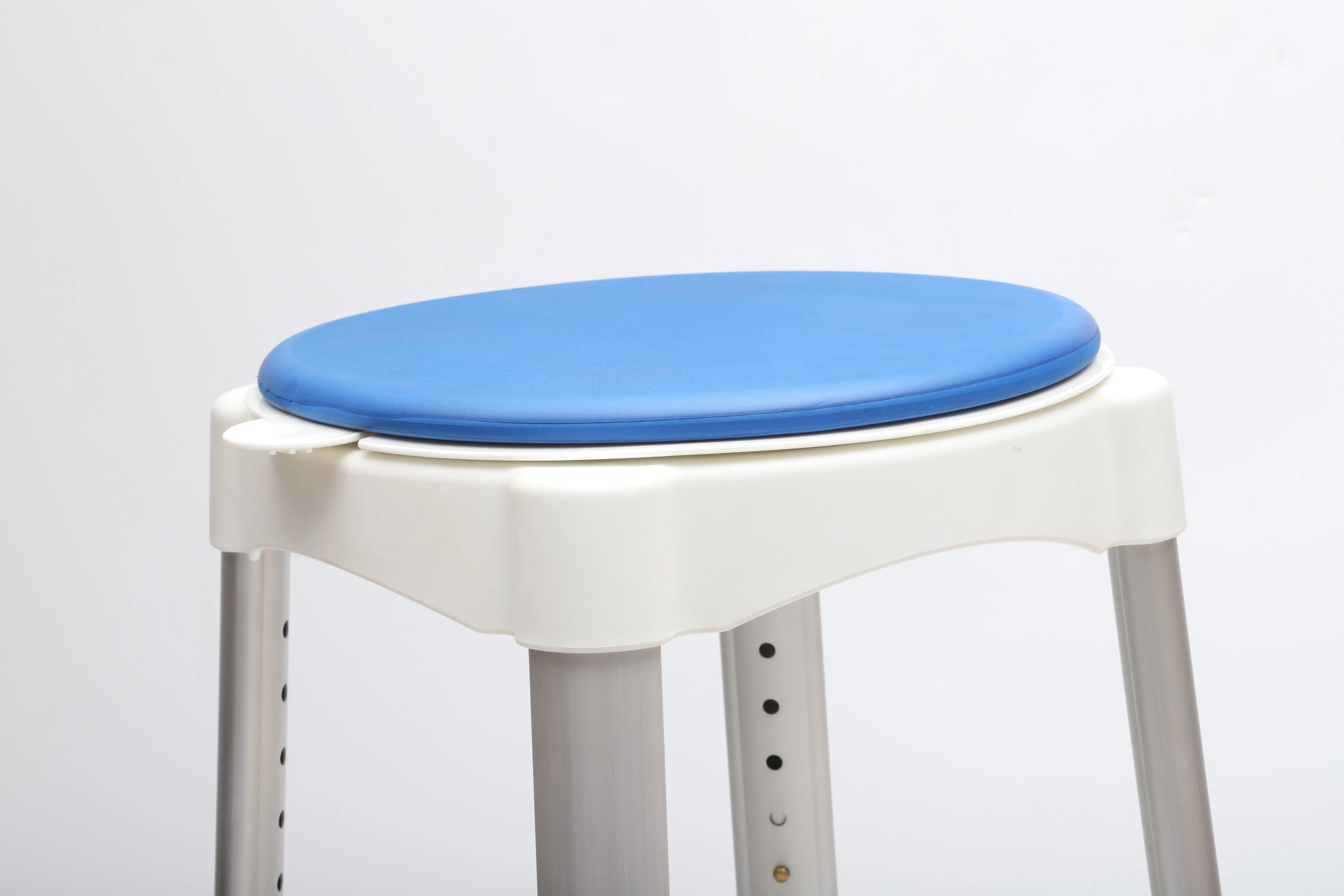 Cubilox Euro-style Adjustable 150kg Capacity Bath Chair Rotating Shower ...