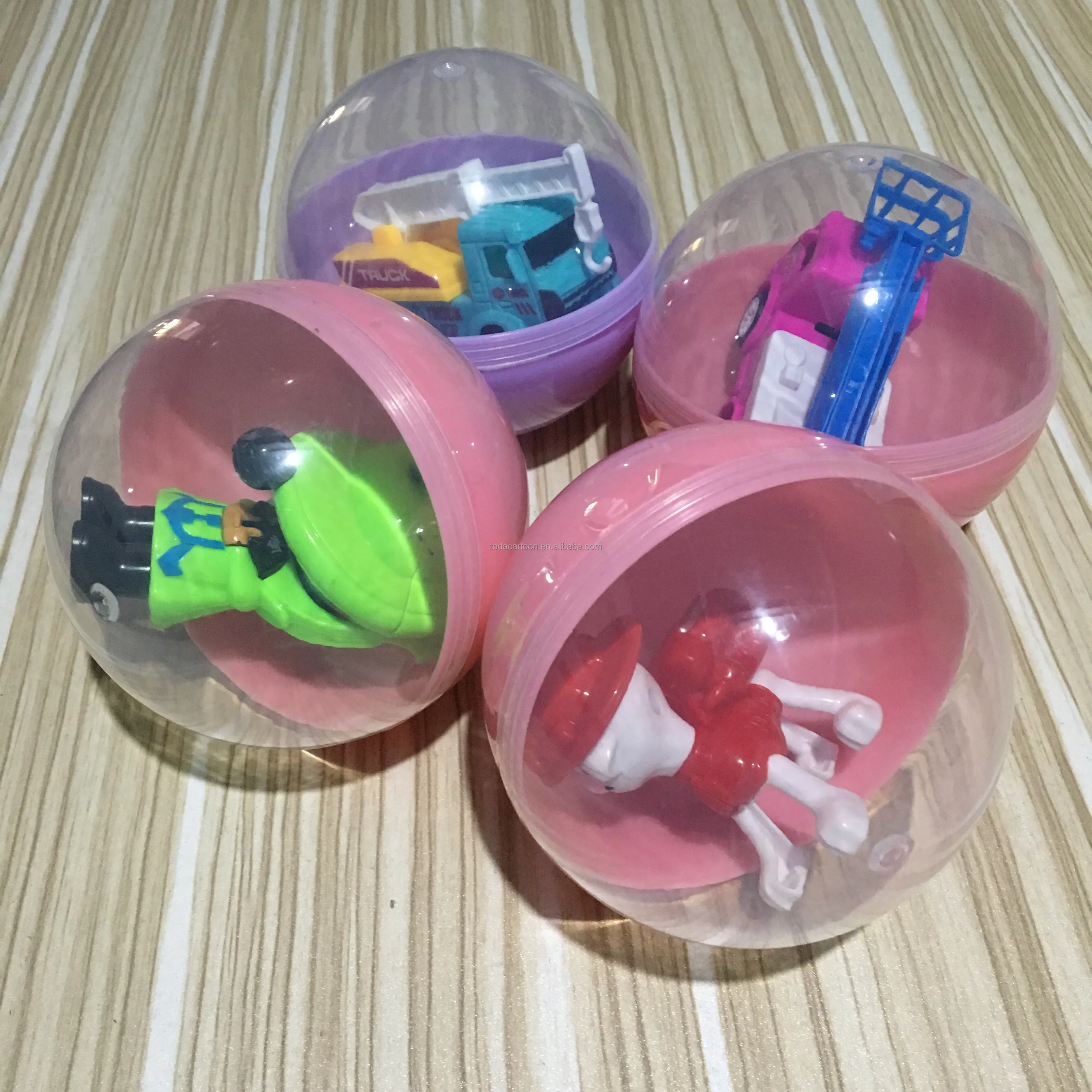 Expensive 100mm Ball Capsules For Vending Machine Capsule Plastic Round ...