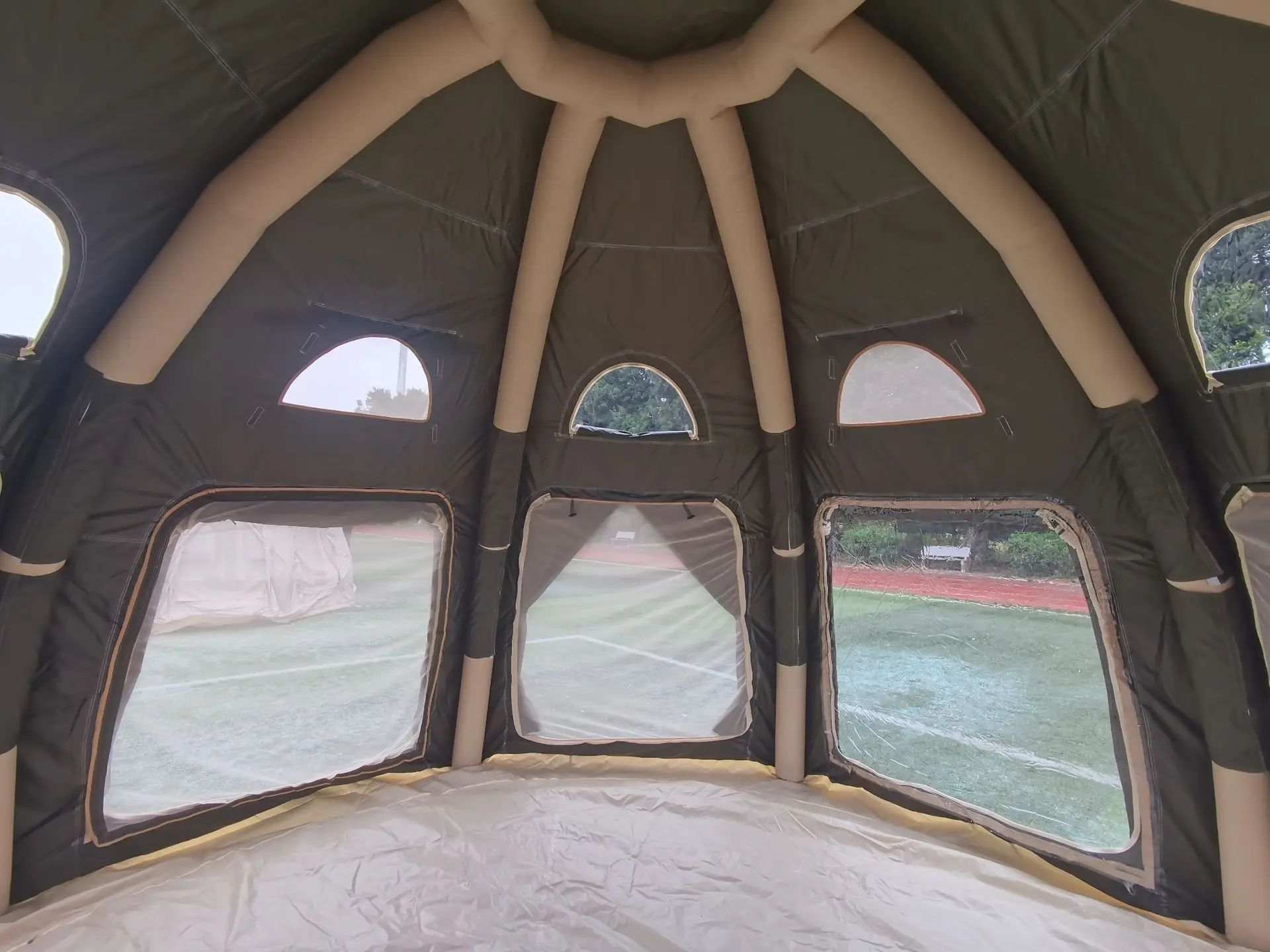 Green Round Automatic Inflatable Mobile Glamping Tent For Outdoor ...