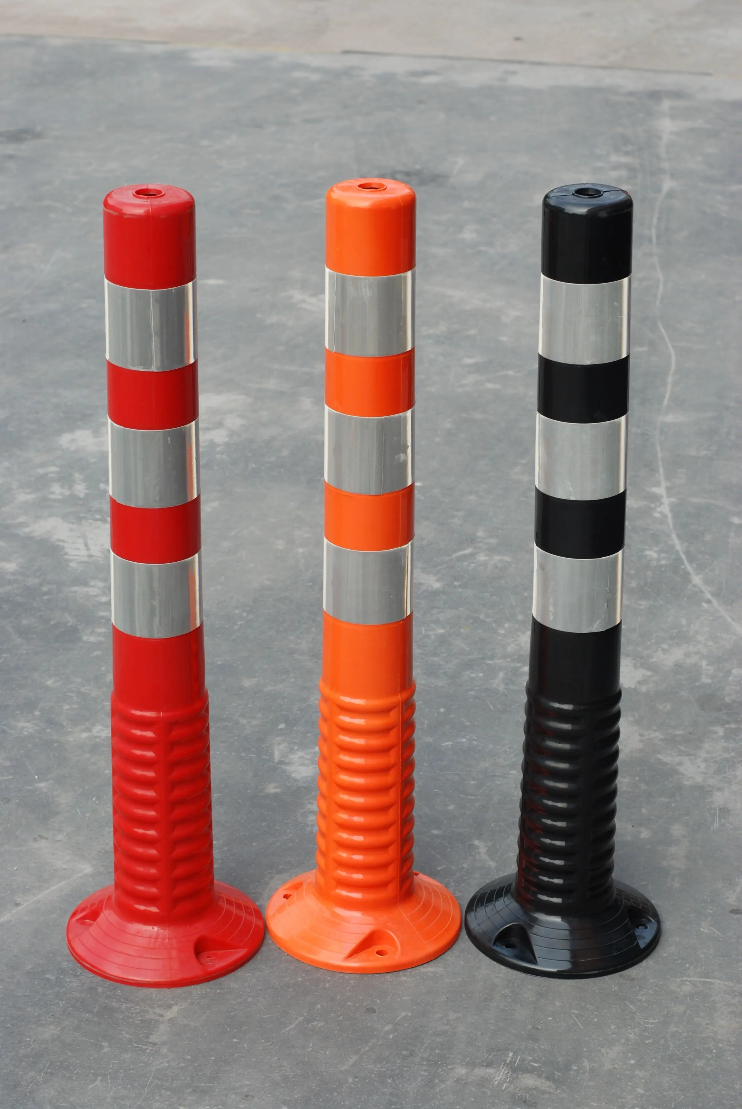 Made In China Traffic Post Anti-collision Spring Loaded Posts ...