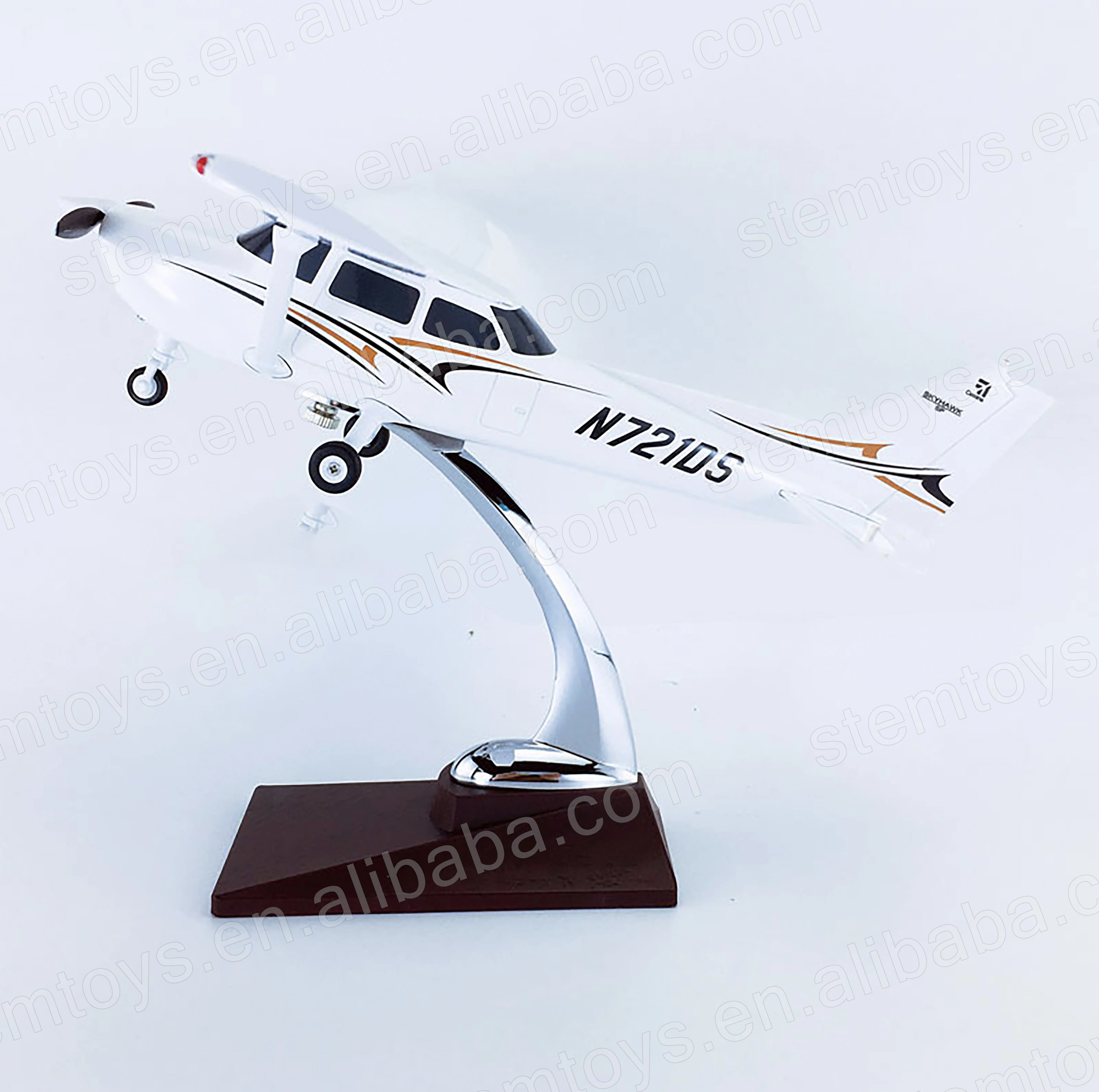Cessna 172 Price in Pakistan - Popular Resin Aircraft Model
