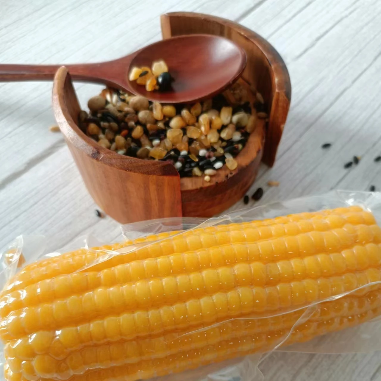 Sweet Corn on Cob from Dalian Spring Company - Fresh & Glutinous