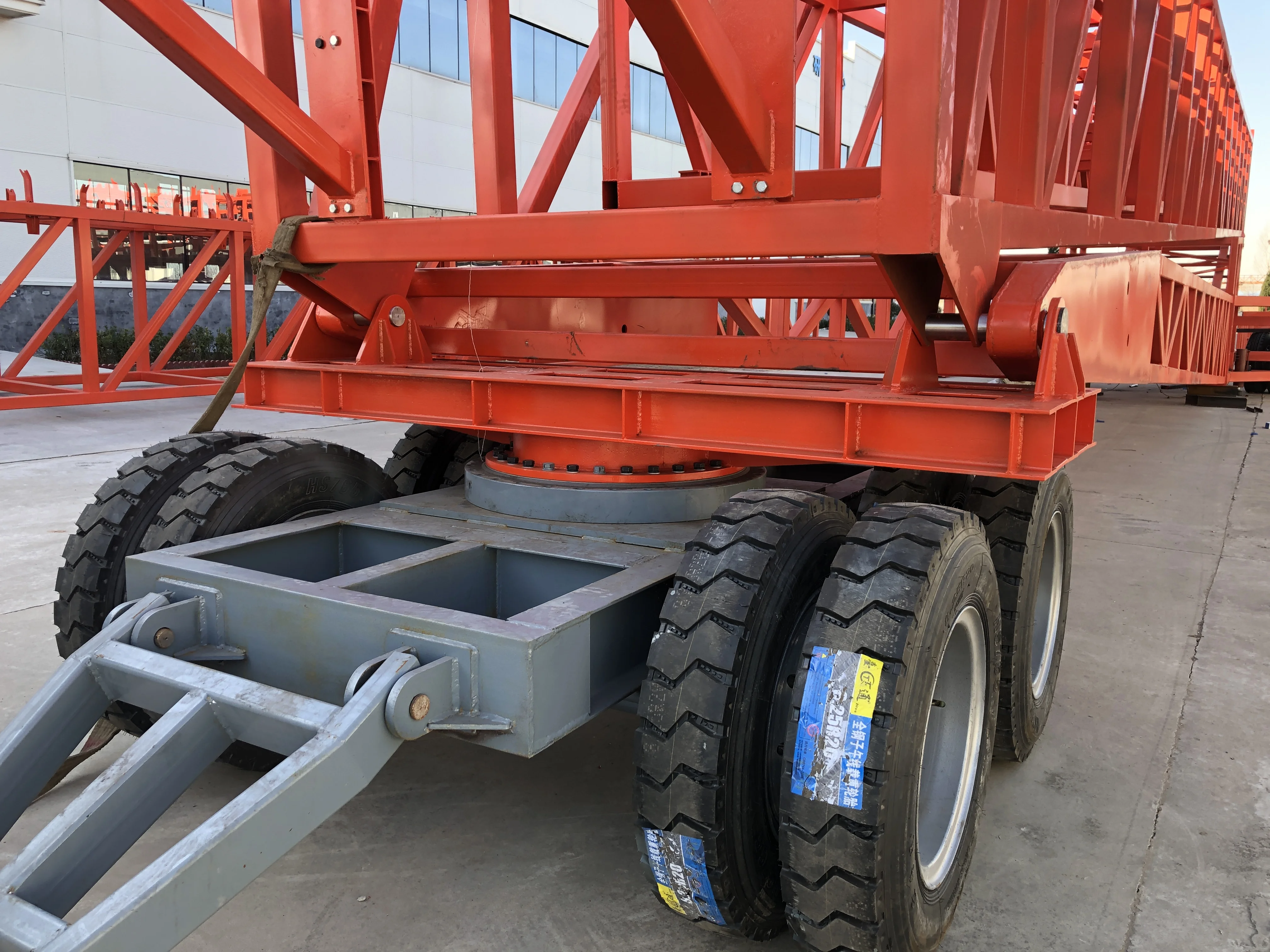 Heavy Duty Mobile Radial Conveying Telescopic Stacker