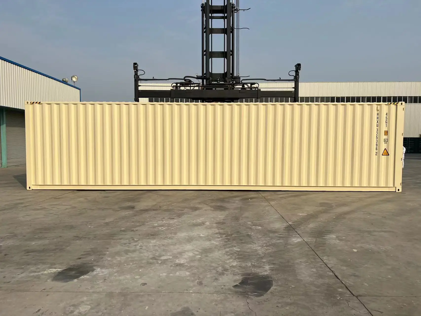 20ft 40ft Dry Containers - High Cube Open Side Solutions