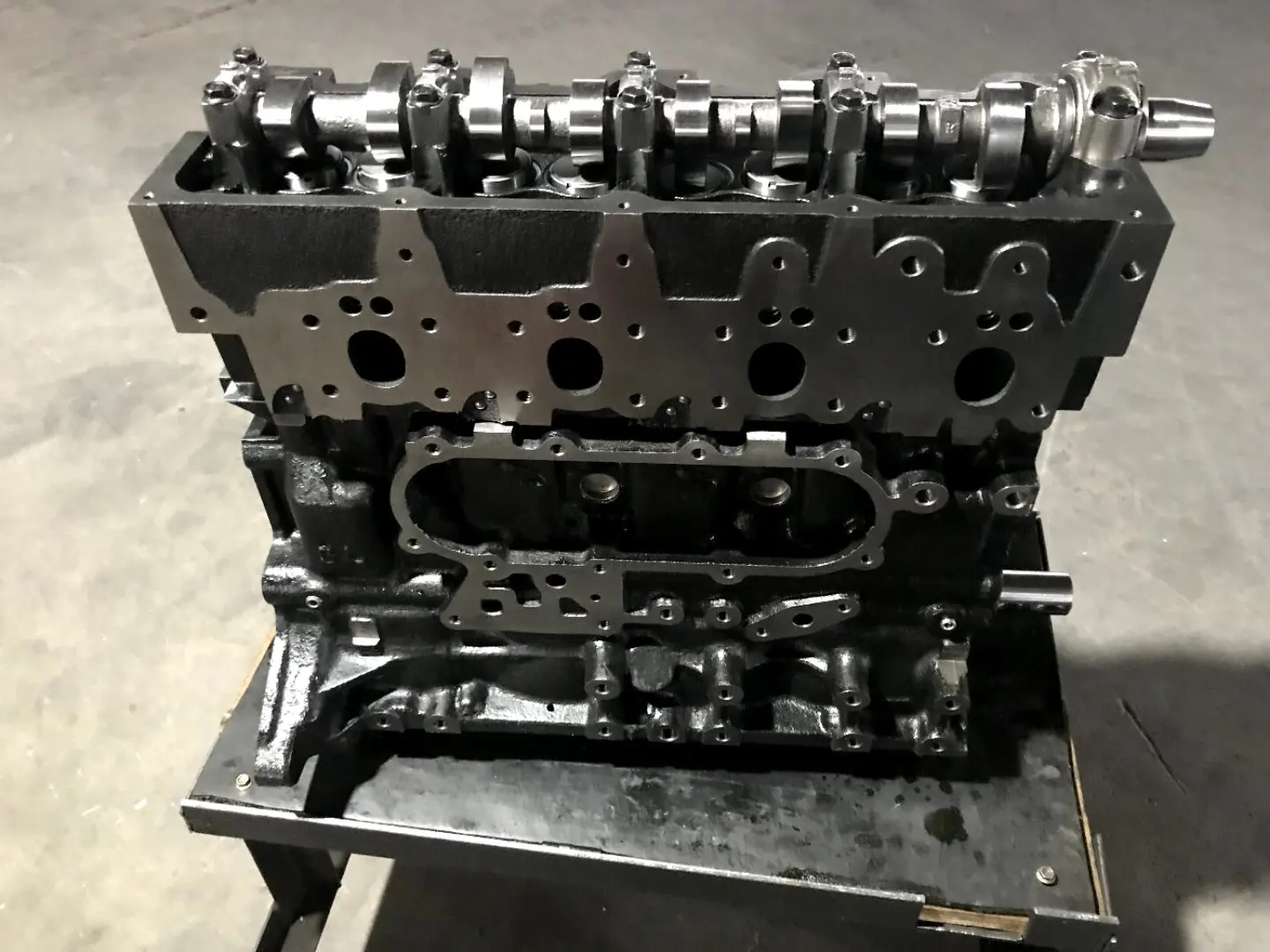 Toyota Hilux 5L Diesel Engine - Reliable Power Solutions