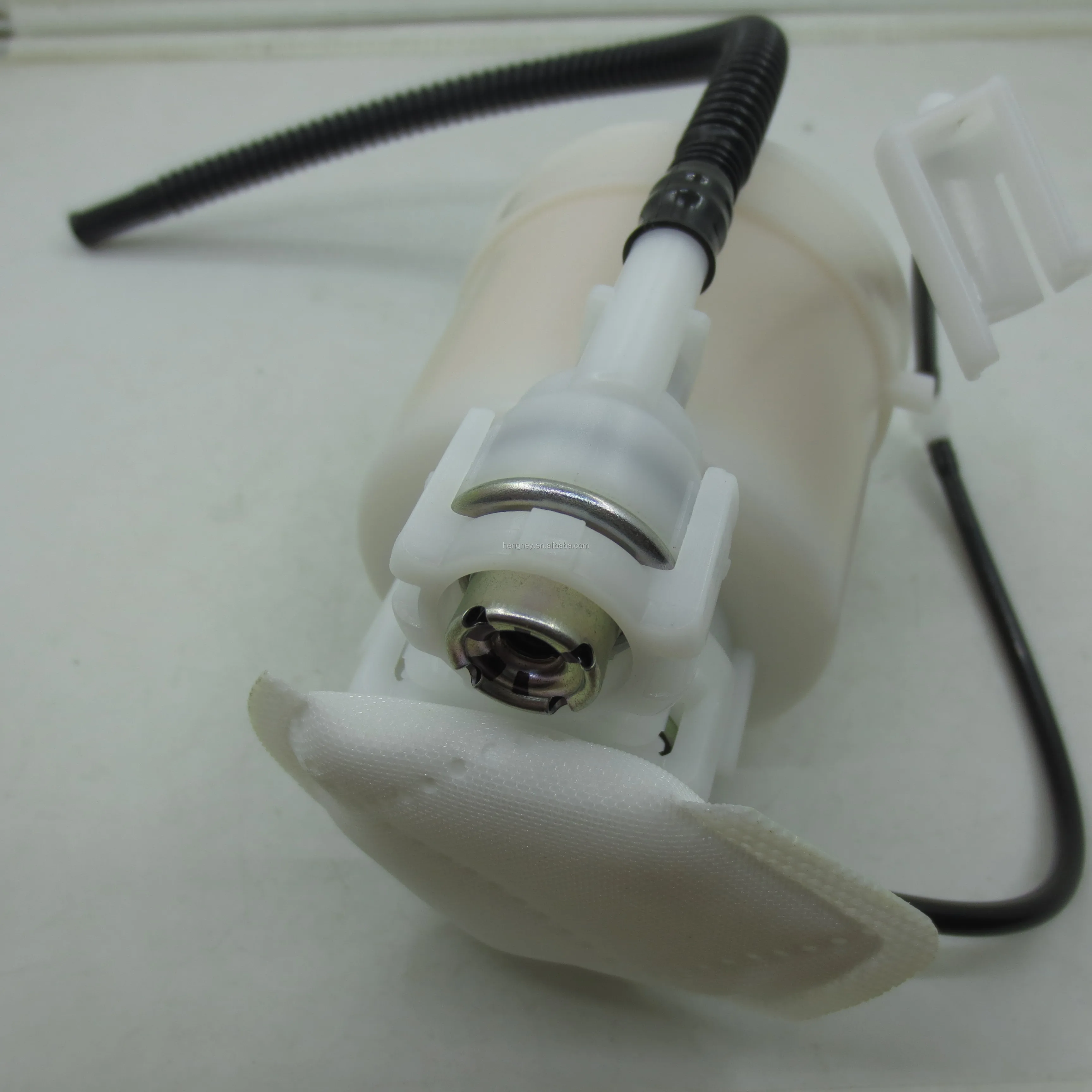 Hengney备件77024-0d061 770240d061燃油滤清器 - Buy 汽车传感器 77024-52121 7702452121 ...