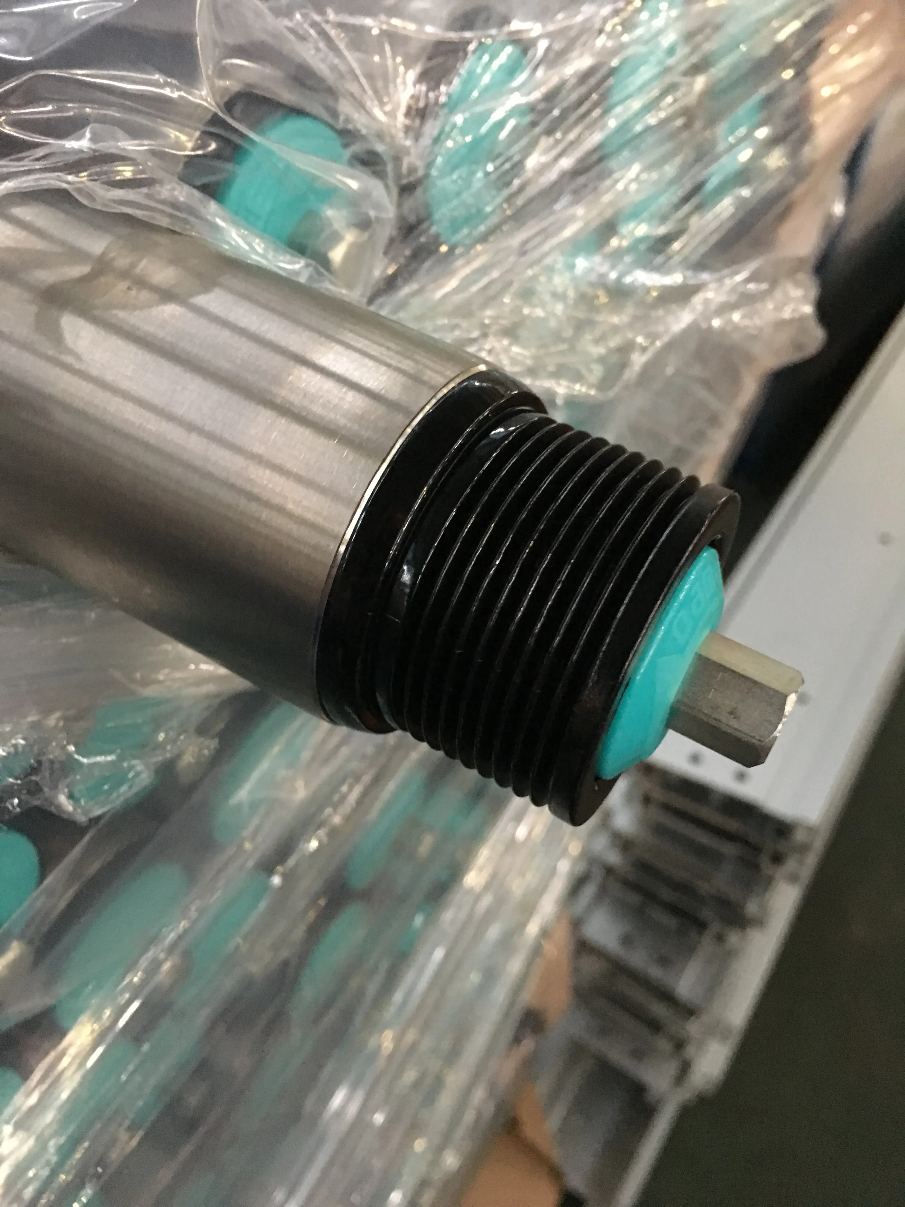 DP2250 Poly-Vee Conveyor Roller / V groove Roller for Roller Conveyor ...