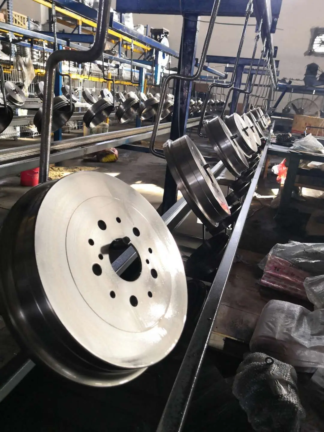 Tambor de freno de piezas de remolque de camión japonés MB060500 para ...