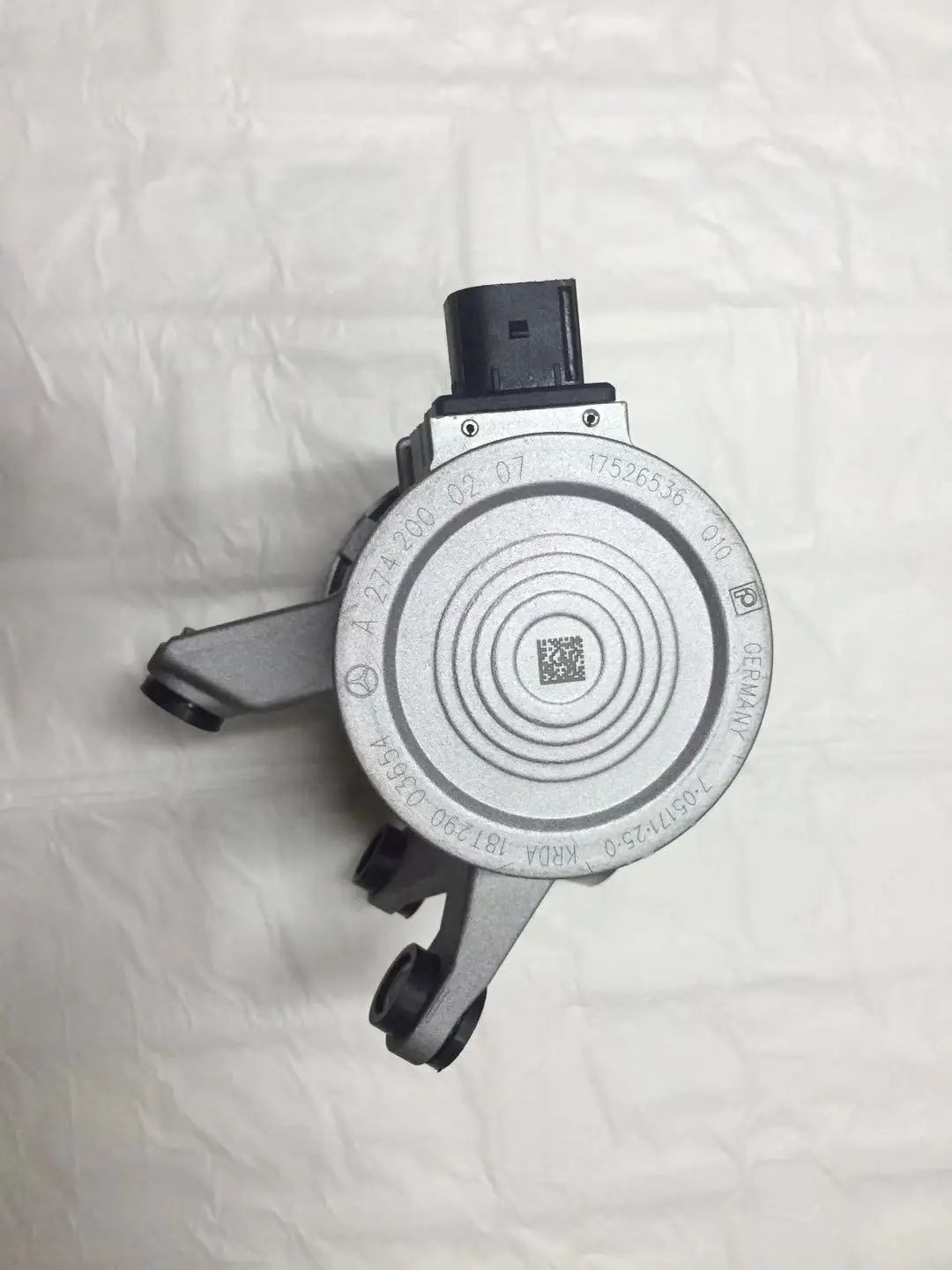 Auto Parts NEW Electric Water Pump for Mercedes-Benz C180 C300 E200 ...