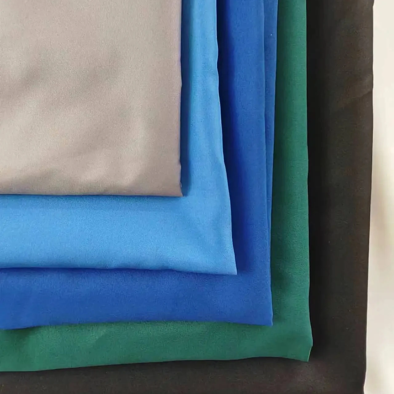 Durable, Colorful Polyester Fabric - Perfect for Various Uses
