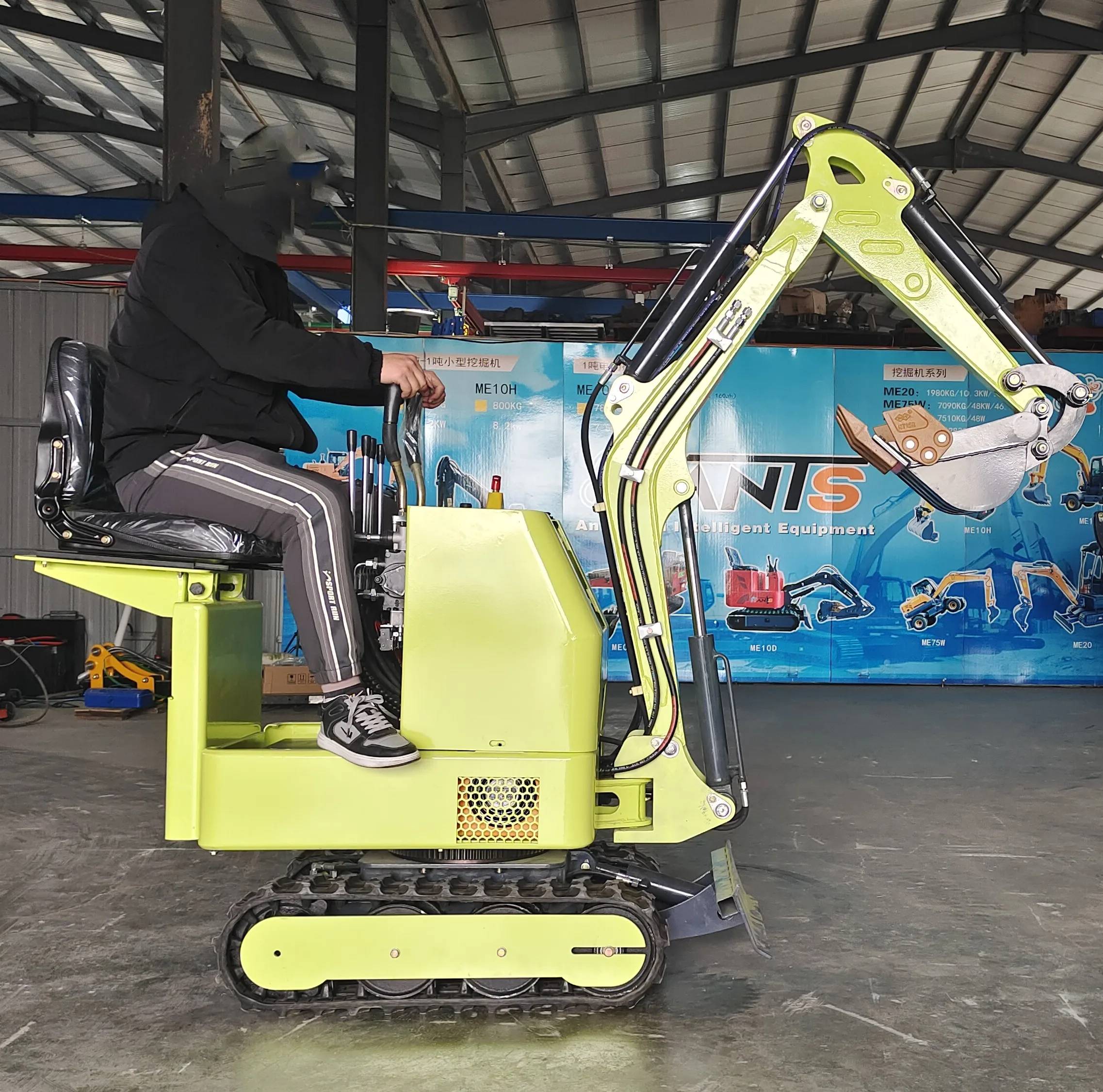 High Quality Mini Electric Excavator 600kg - Compact & Powerful