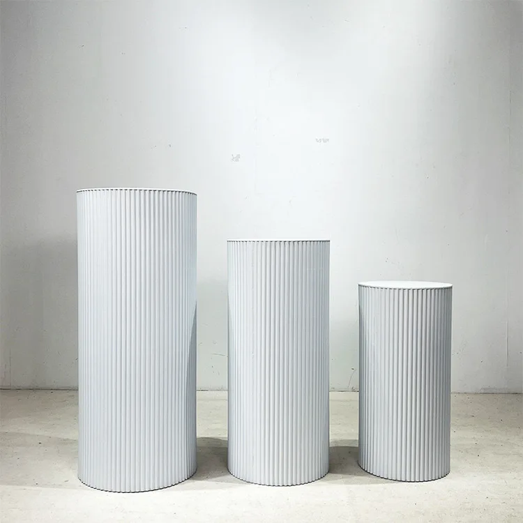 5 Plinth Iron Ripple Style White Cylinder Plinths for Weddings