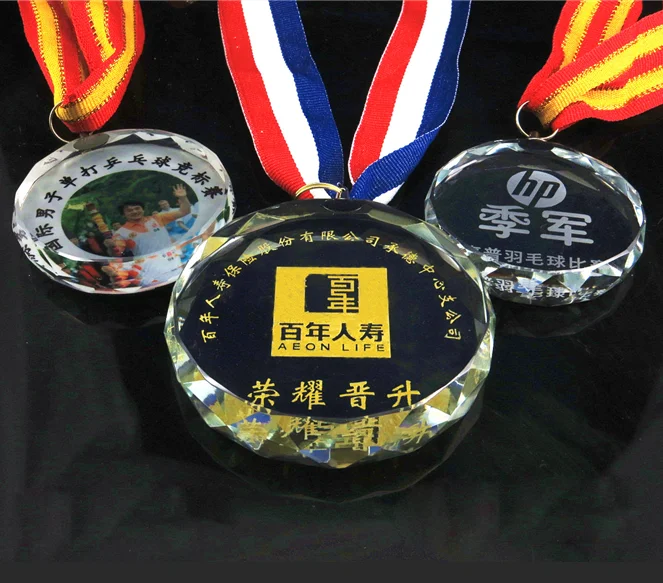 Crystal Glass Shaped Medallion Medal MH-J0619 - Wedding Gift