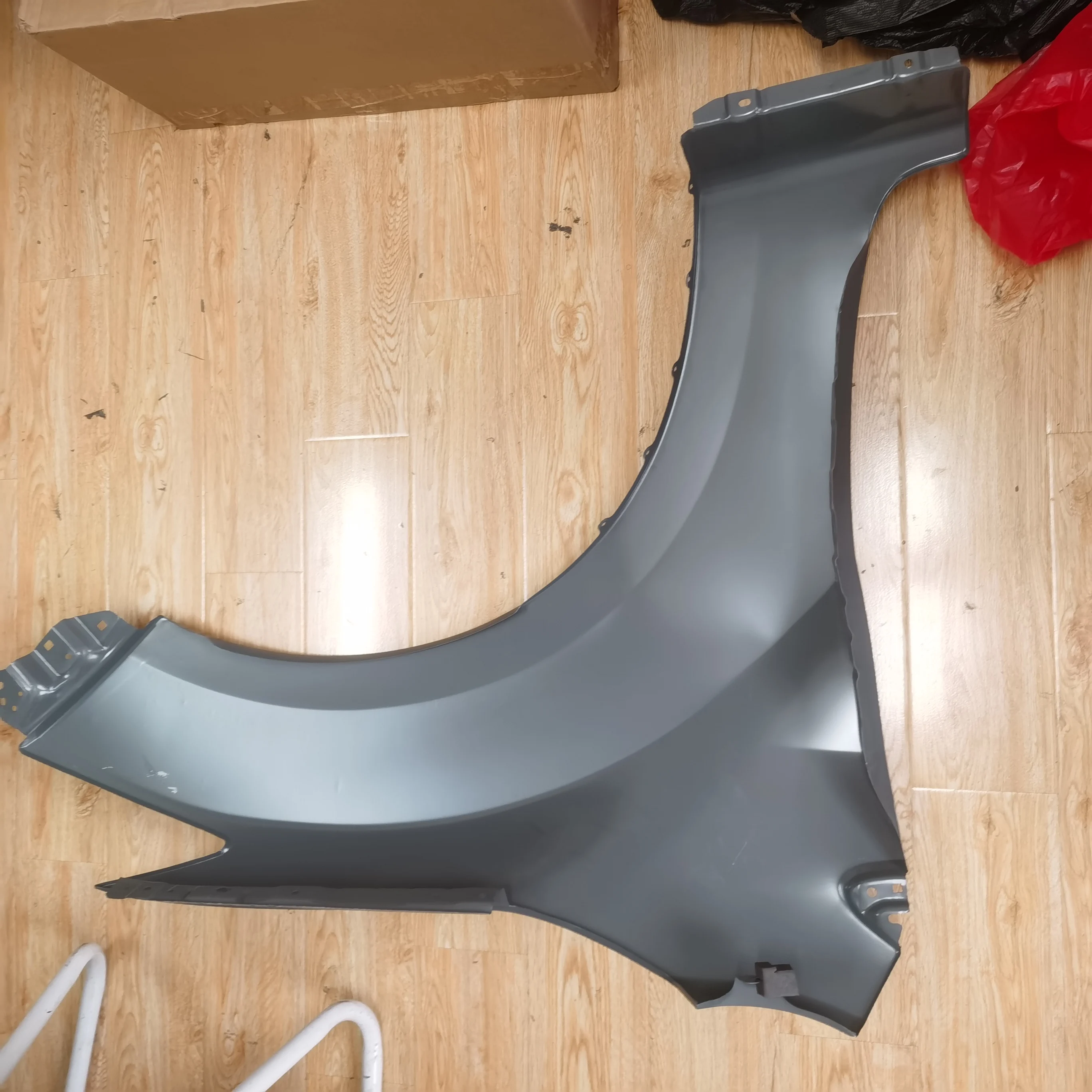 High Quality UC2B-52-111A Car Front Fender for Mazda BT-50