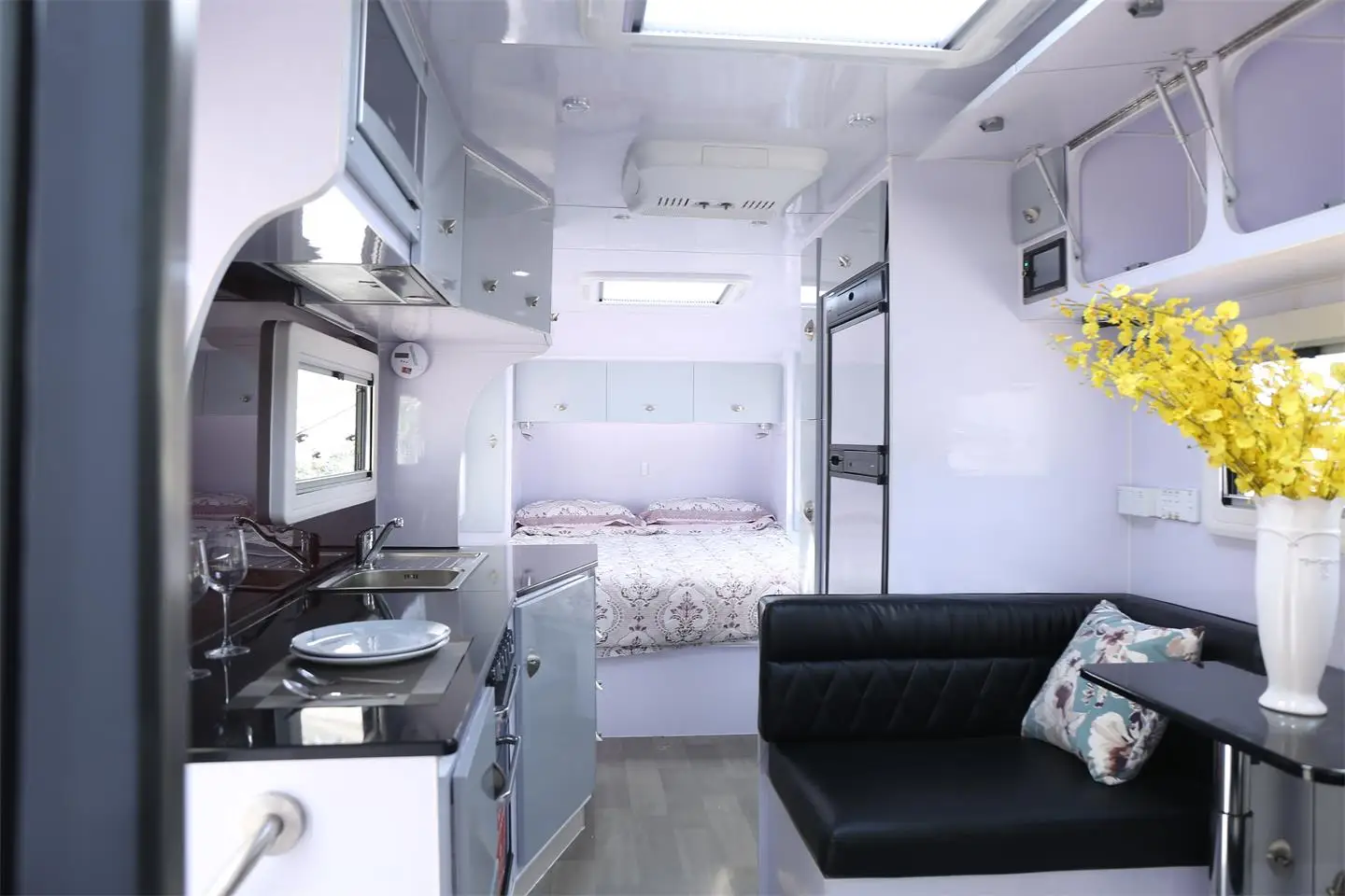 Manley 21 Foot 2 Bedroom Utility off Road ADR Family RV