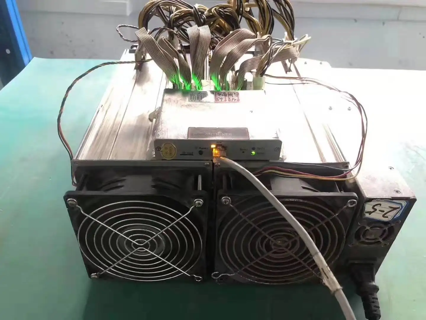 Double S9 New Style Miner Bitmain Antminer S9 19.5-20 Th Miner With Psu ...