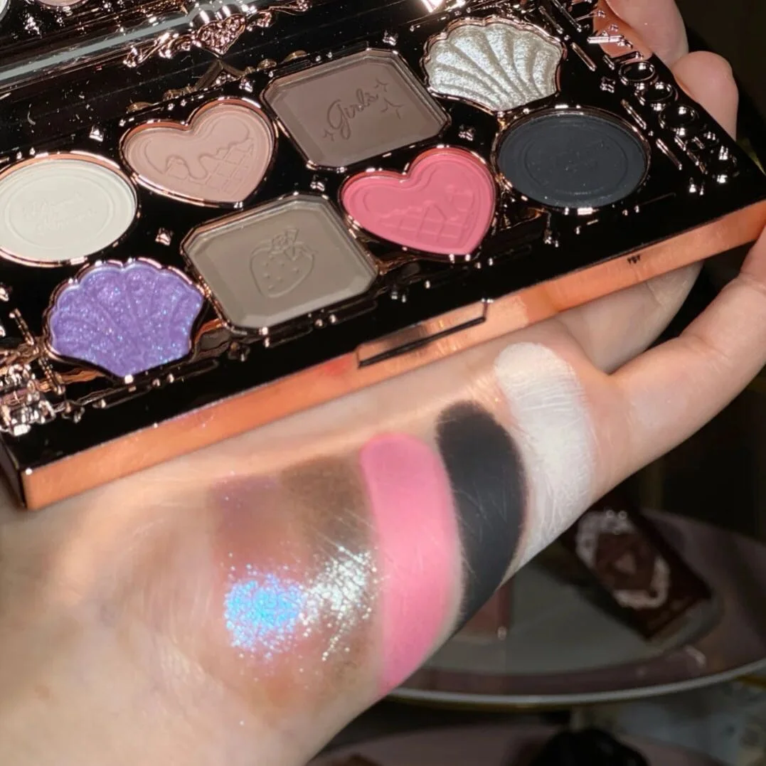 Flower Knows Chocolate Shop Matte Glitter Eyeshadow Palette