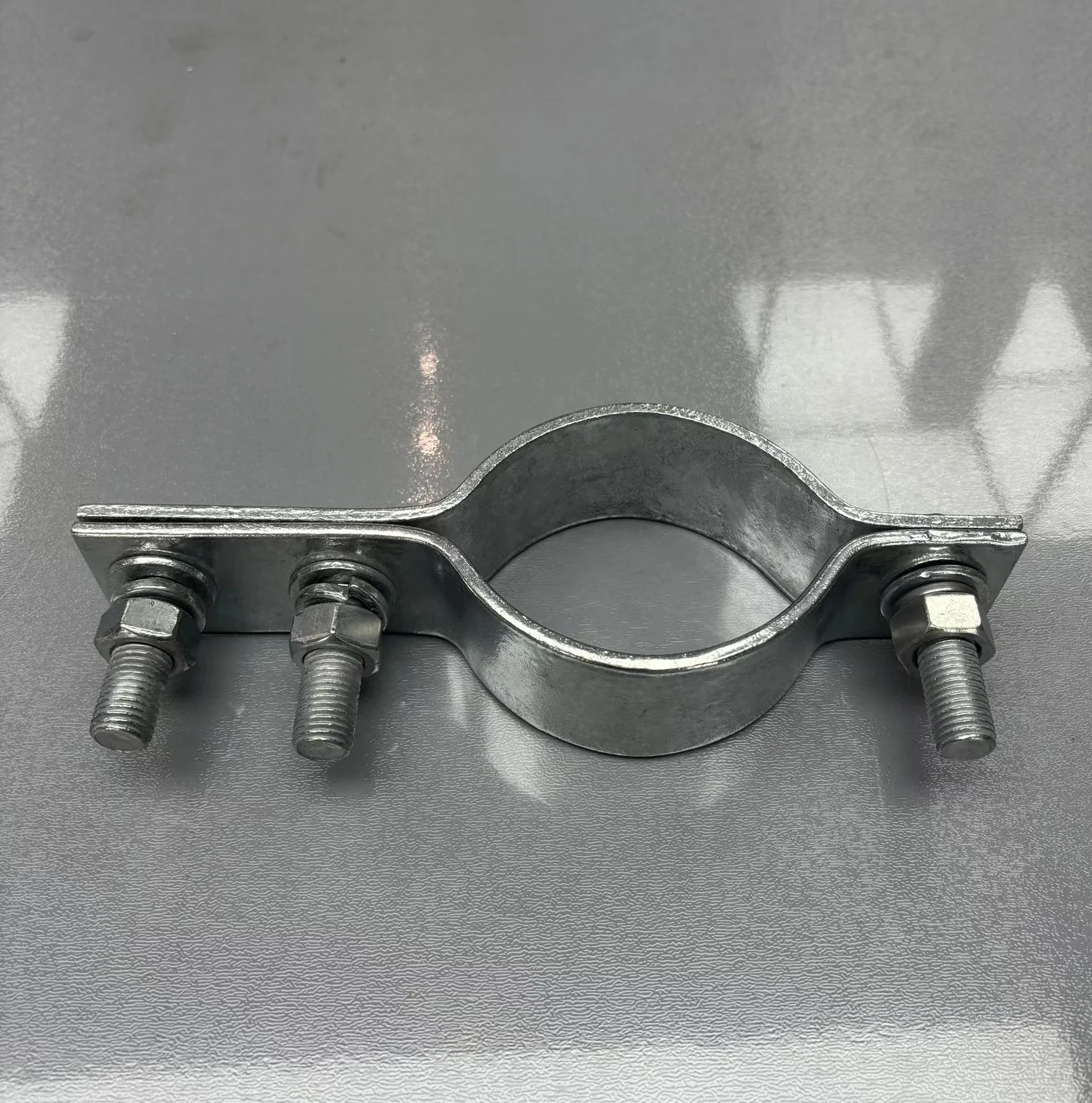 Factory Price Overhead Power Fitting Hot Dip Galvanized Pole Clamp Pole ...