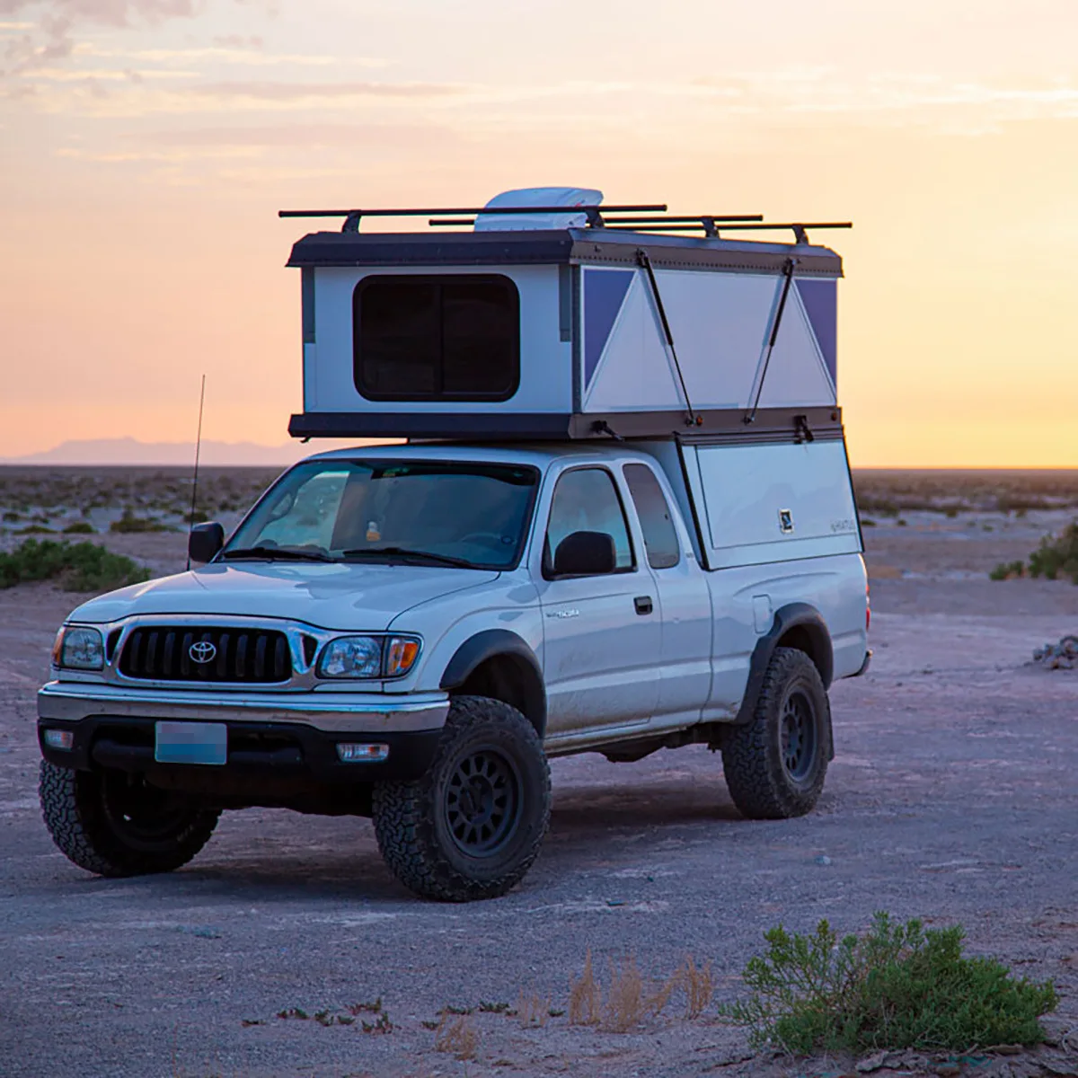 Premium 4X4 Aluminum Popup Design Overland Canopy Camper