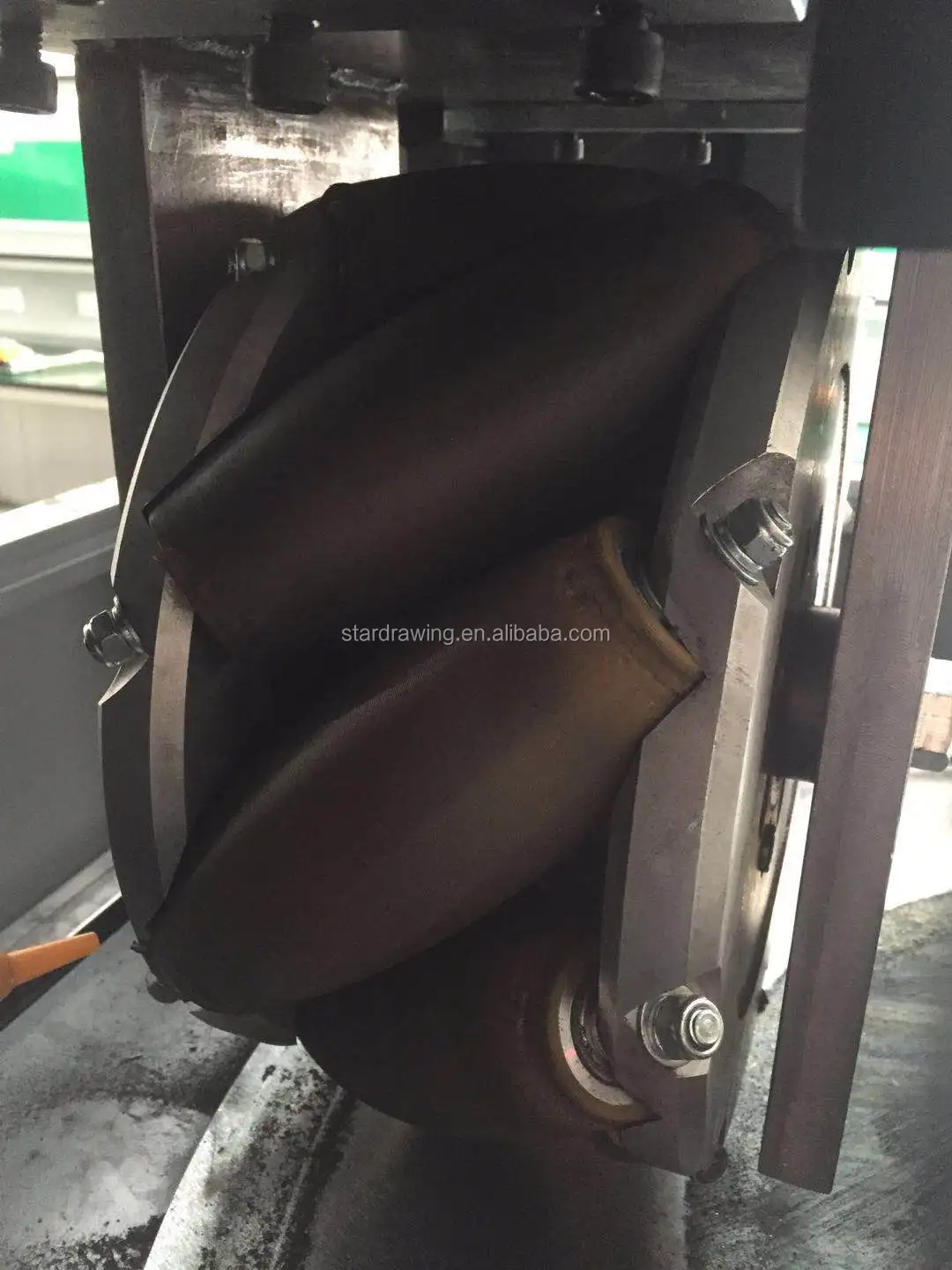 SS 8 Inch Heavy Duty Industrial Mecanum Wheels - 800 kg Load Capacity ...