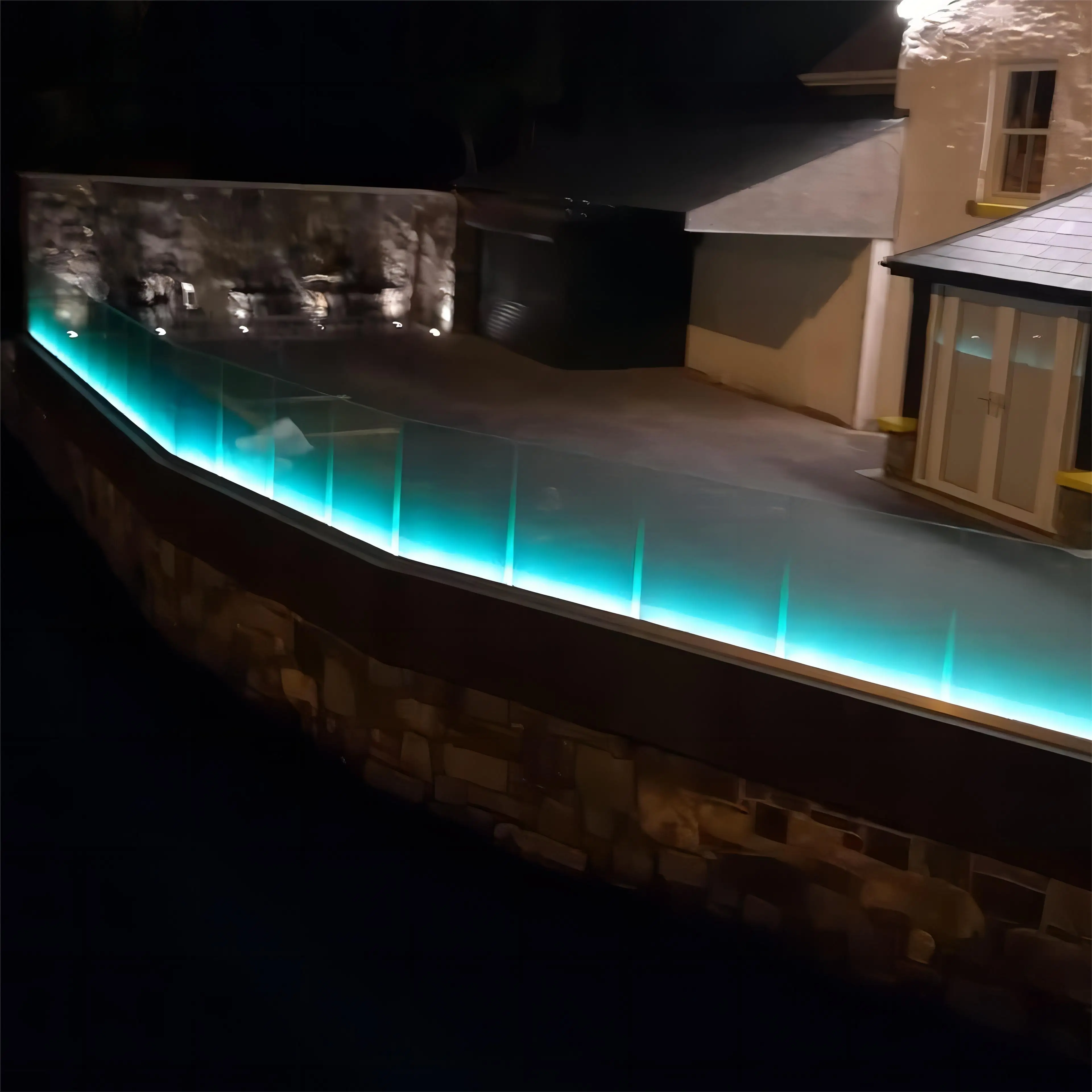 Frameless Glass Railing System With Aluminum U Channel Led Light Glass ...