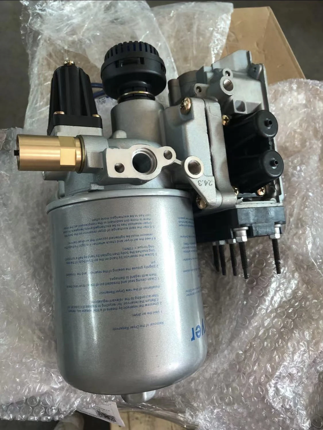 Aluminum Air Dryer Filter Assembly for Truck OEM 9325100090 1535829 ...