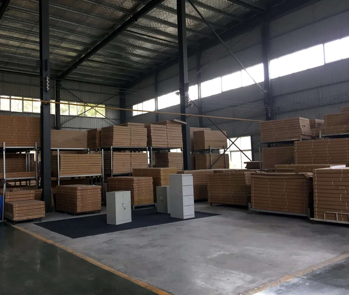 High Density Mobile Storage System - Metal Rack Mass Shelf