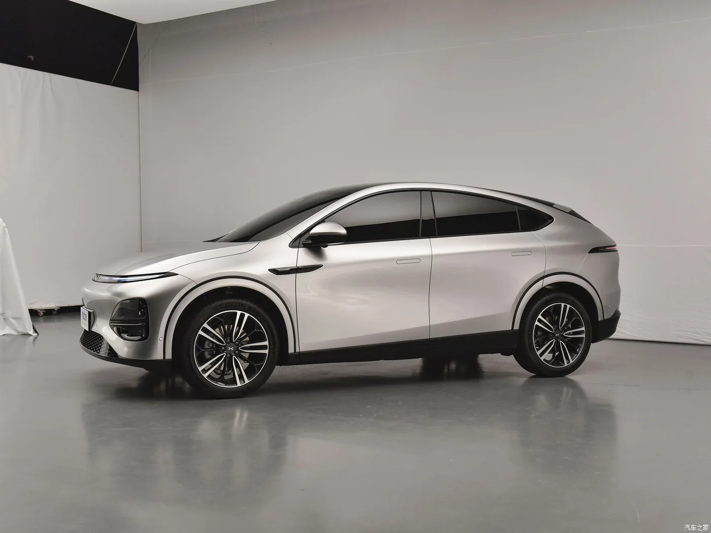 Xpeng G6 2023 China Electric Car X Peng G6 Suv 580km 700km 755km Xiaopeng G6 New Energy Vehicle ...