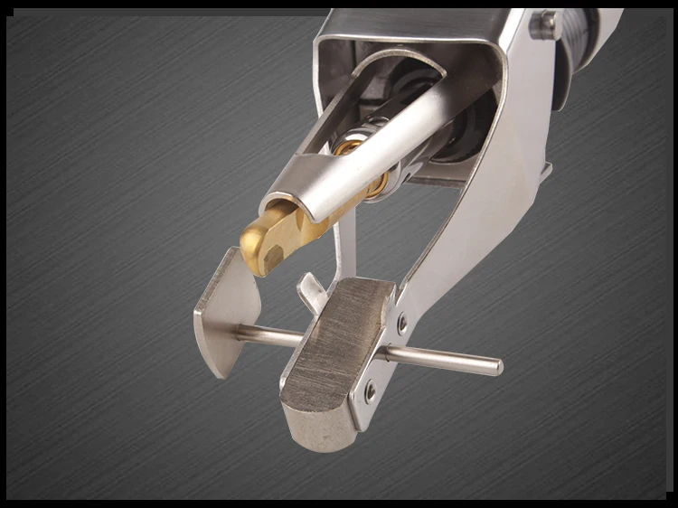 Stainless Steel Pig Tail Cutter - Durable & Efficient