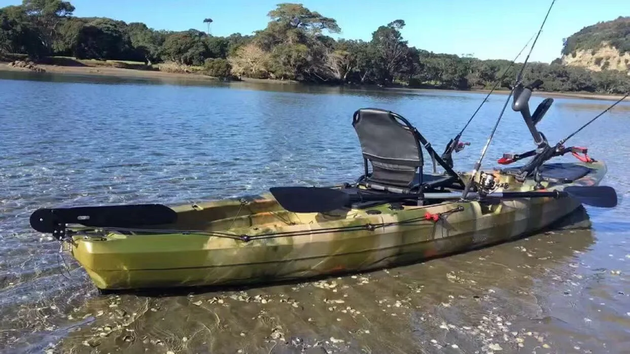 Fishing Kayak - Camouflage Sea Fishing Canoe with Accessories