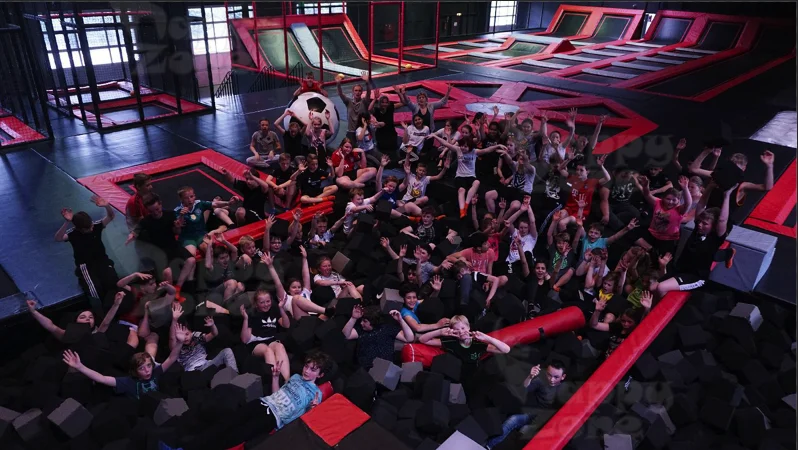 Customized Trampoline Adventure Park Donut Slide Ramp