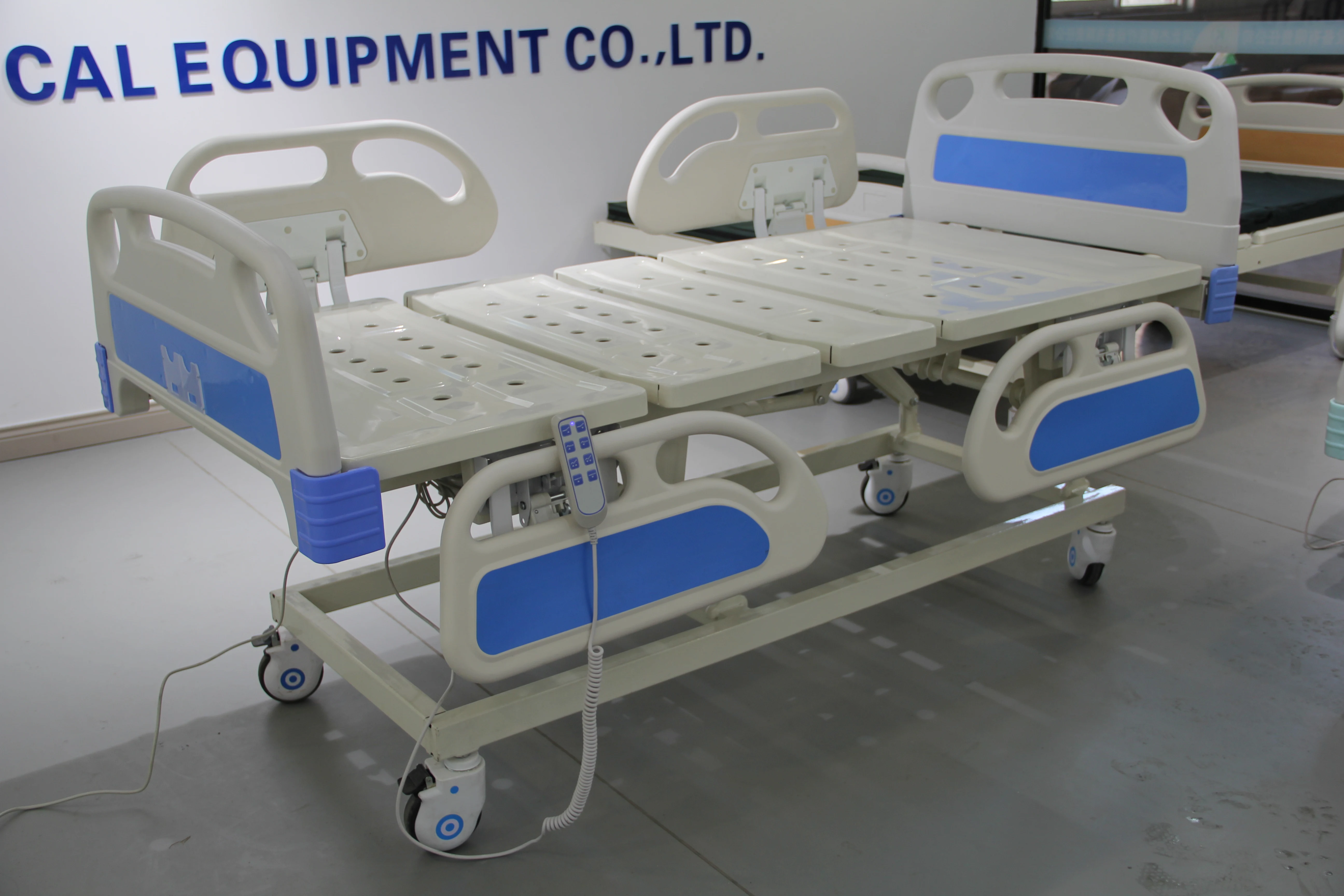 New Products Medical Equipment Electric 3 Functions Medical Bed With ...